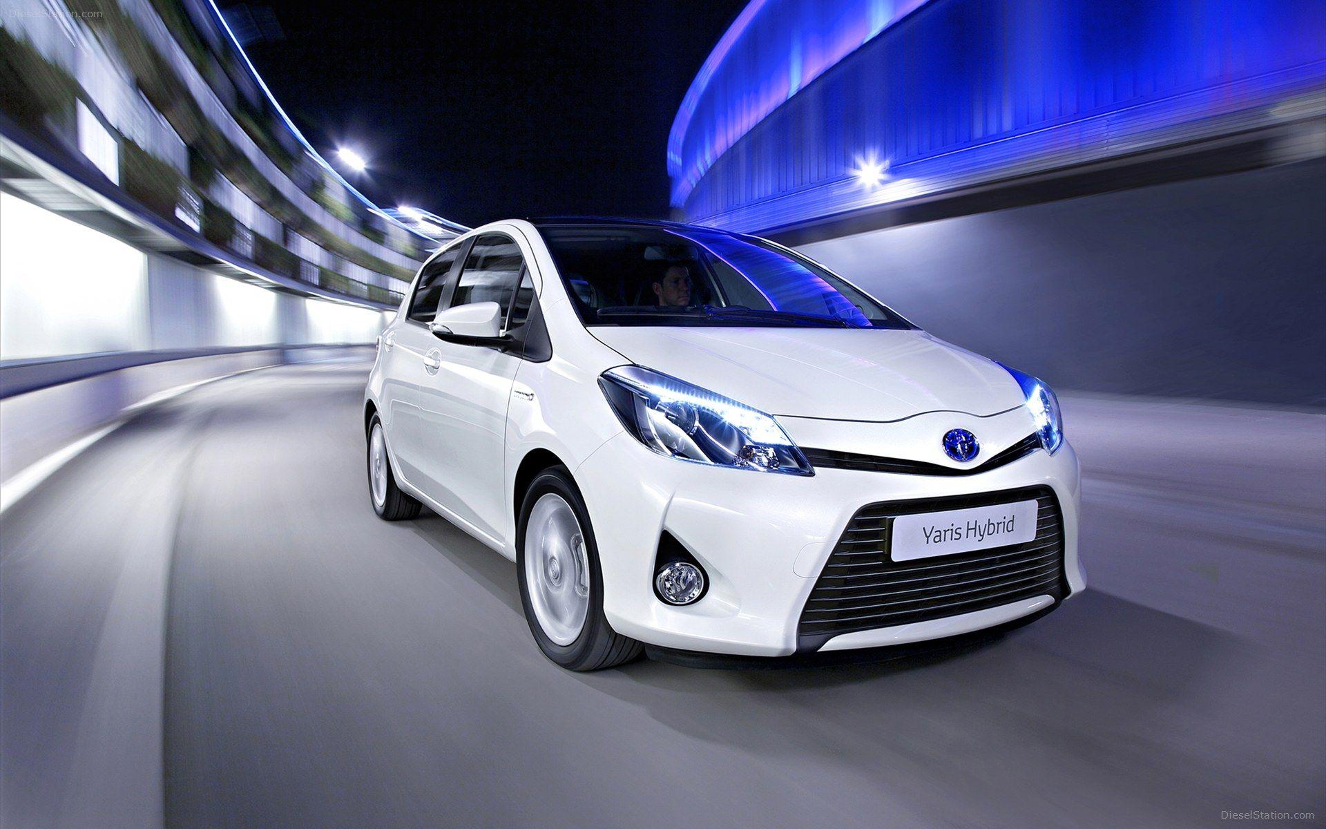 Toyota Yaris Wallpapers - Top Free Toyota Yaris Backgrounds ...