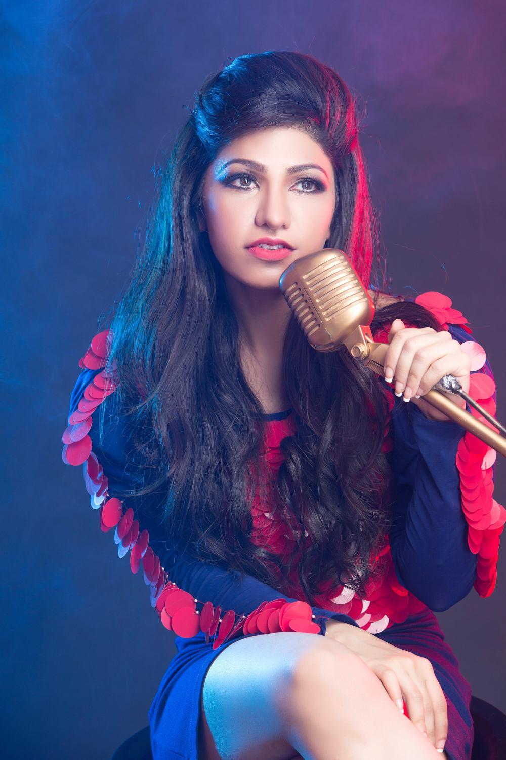 Tulsi Kumar Wallpapers - Top Free Tulsi Kumar Backgrounds - WallpaperAccess