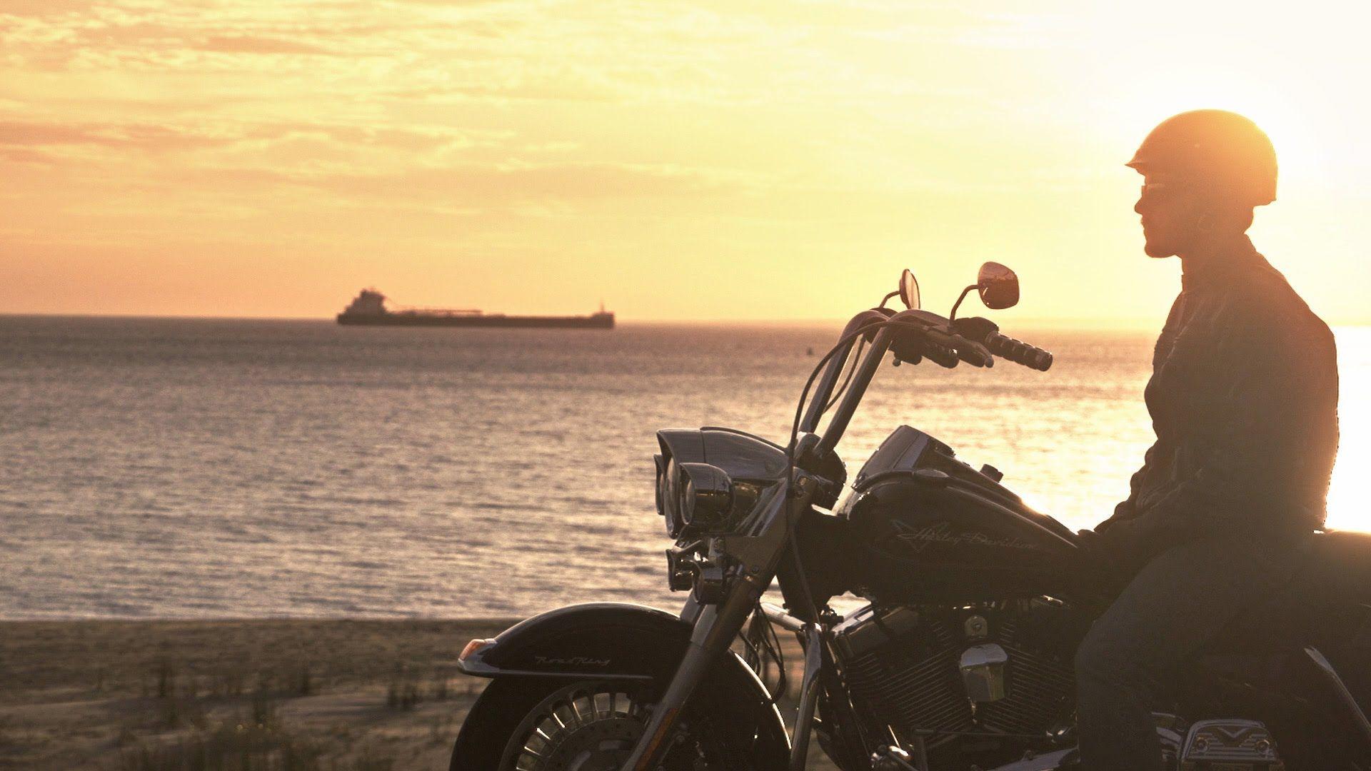 Touring Motorcycle Wallpapers - Top Free Touring Motorcycle Backgrounds ...