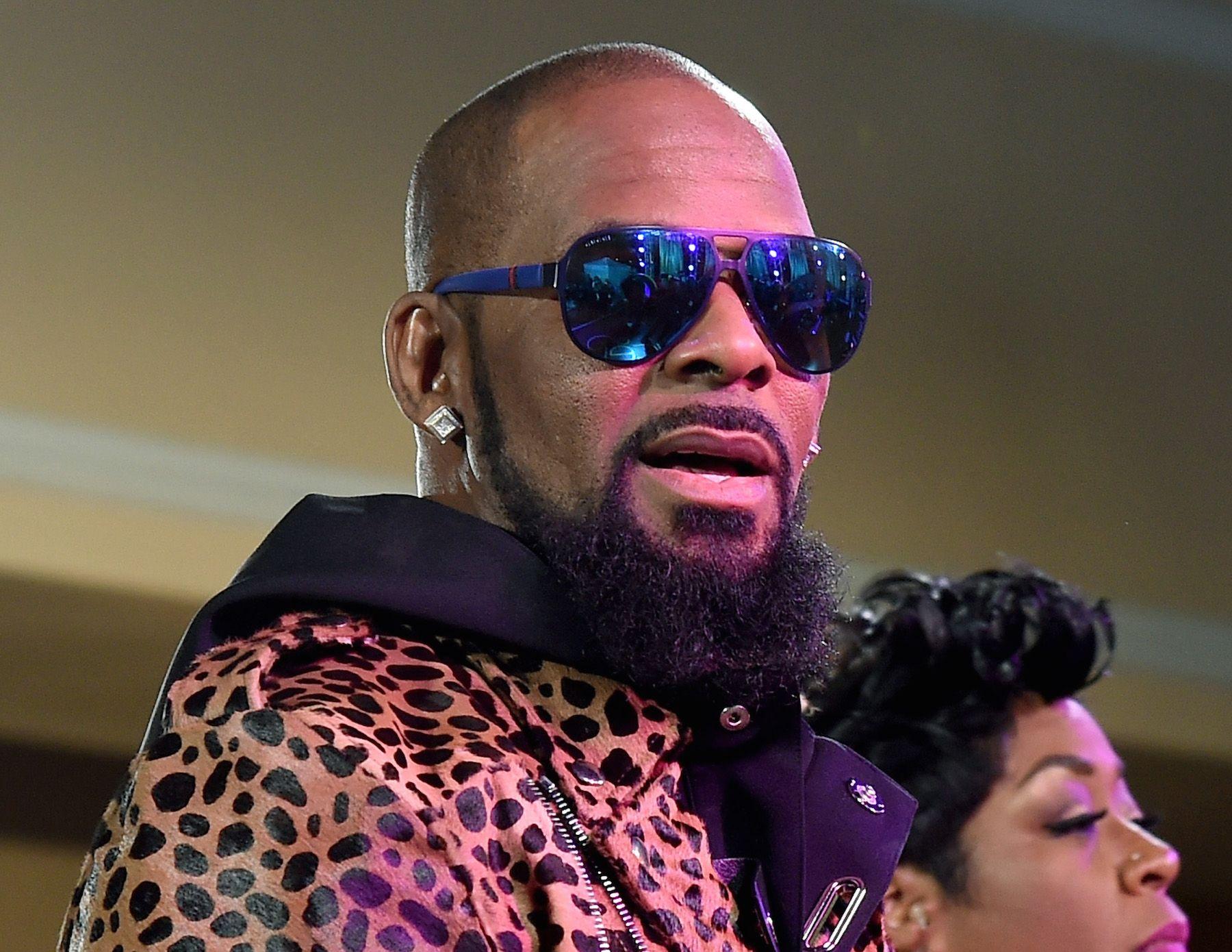 R. Kelly Wallpapers - Top Free R. Kelly Backgrounds - WallpaperAccess