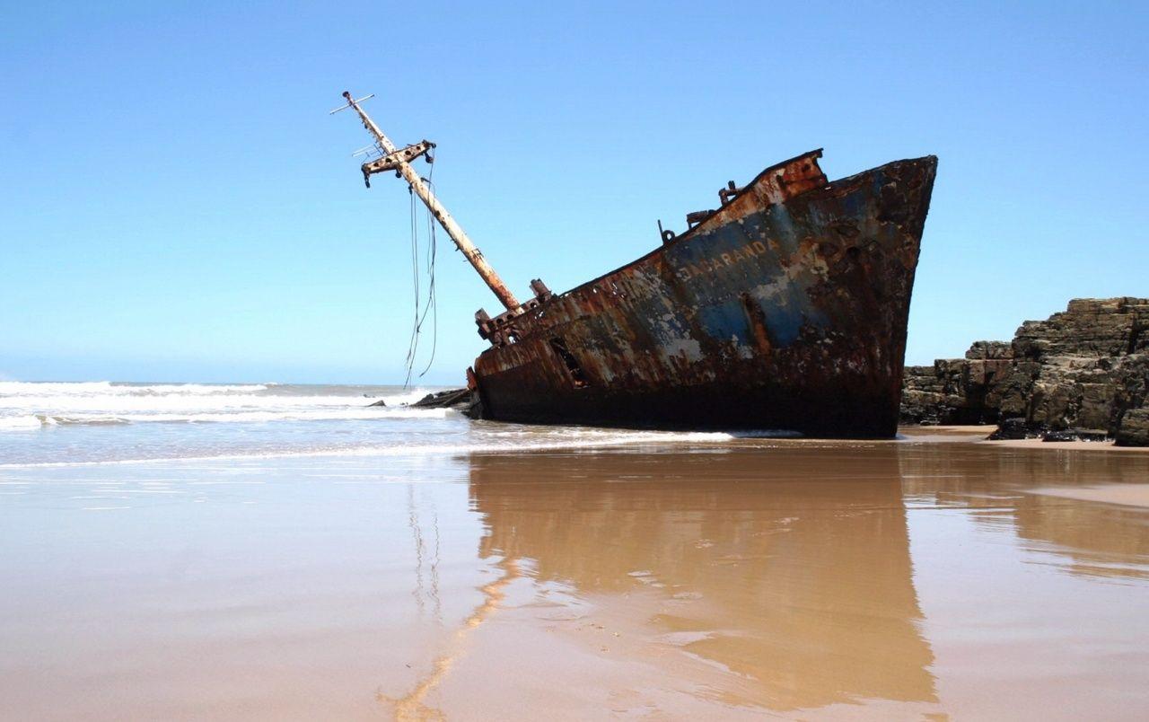 Shipwreck Wallpapers - Top Free Shipwreck Backgrounds - WallpaperAccess