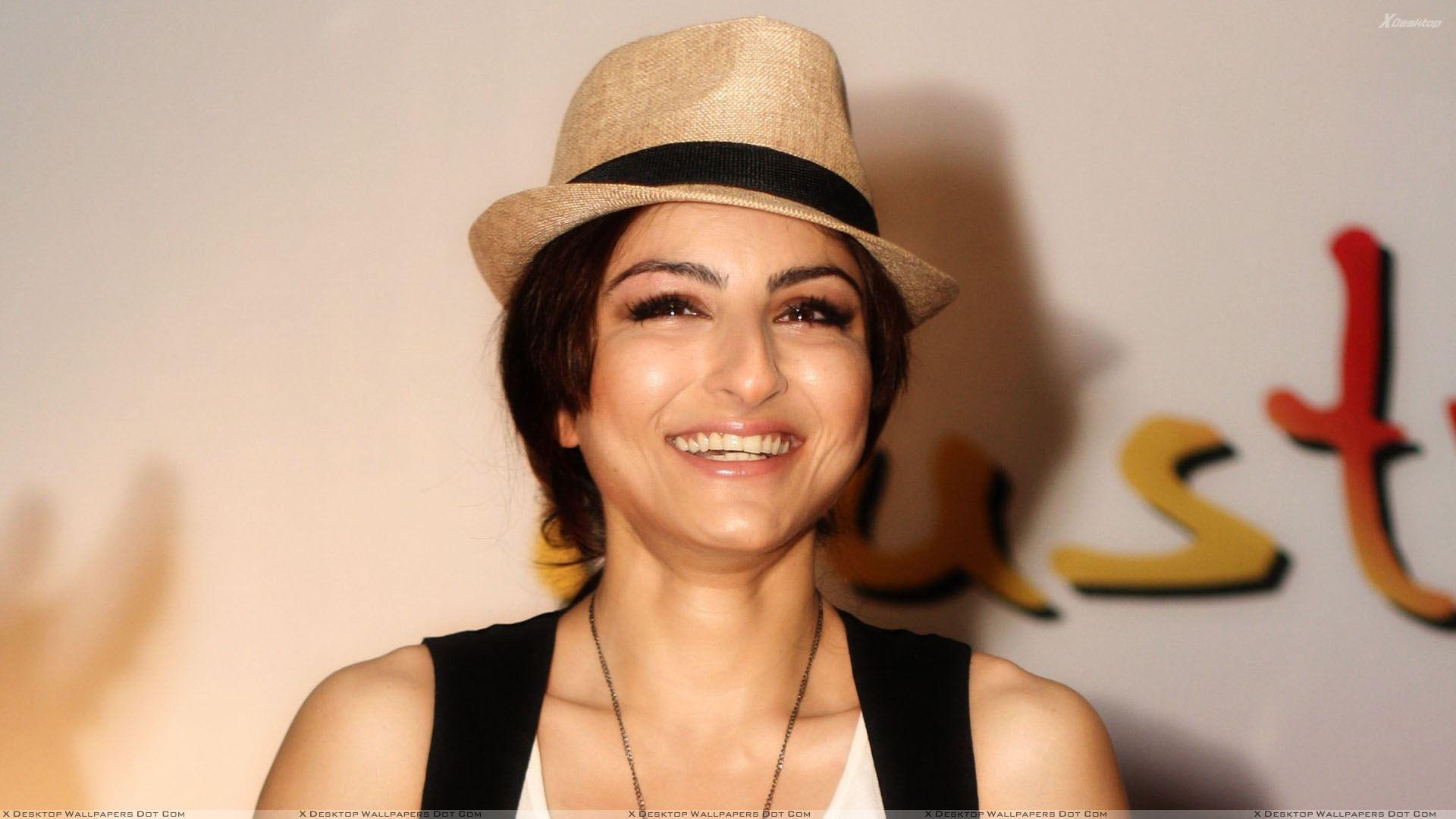Soha Ali Khan Wallpapers - Top Free Soha Ali Khan Backgrounds ...