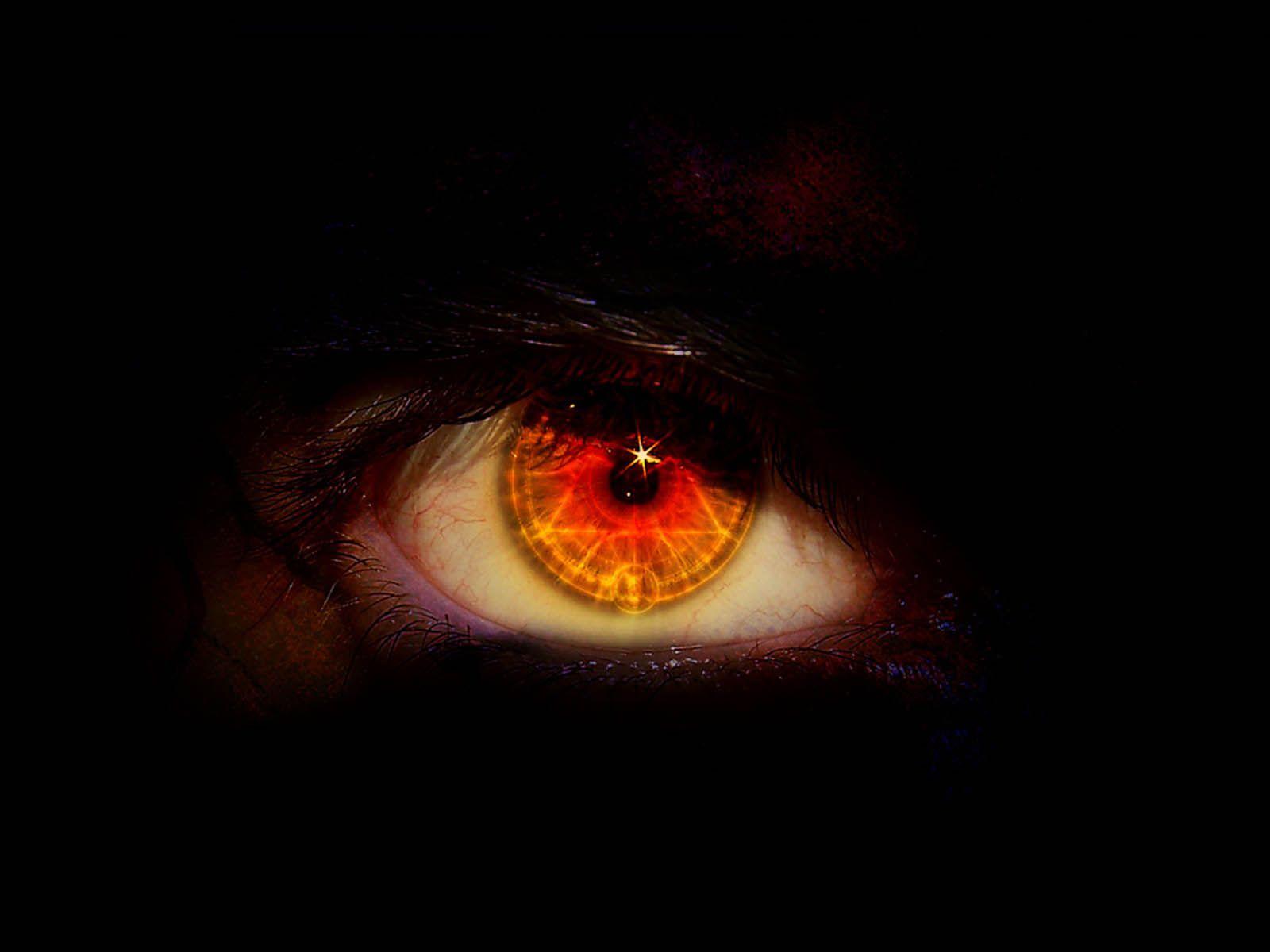 Scary Eyes Wallpapers - Top Free Scary Eyes Backgrounds - WallpaperAccess