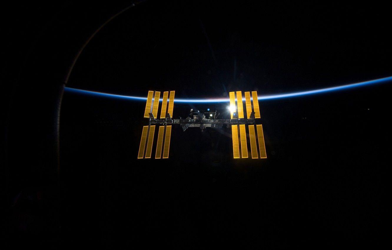 ISS Wallpapers - Top Free ISS Backgrounds - WallpaperAccess