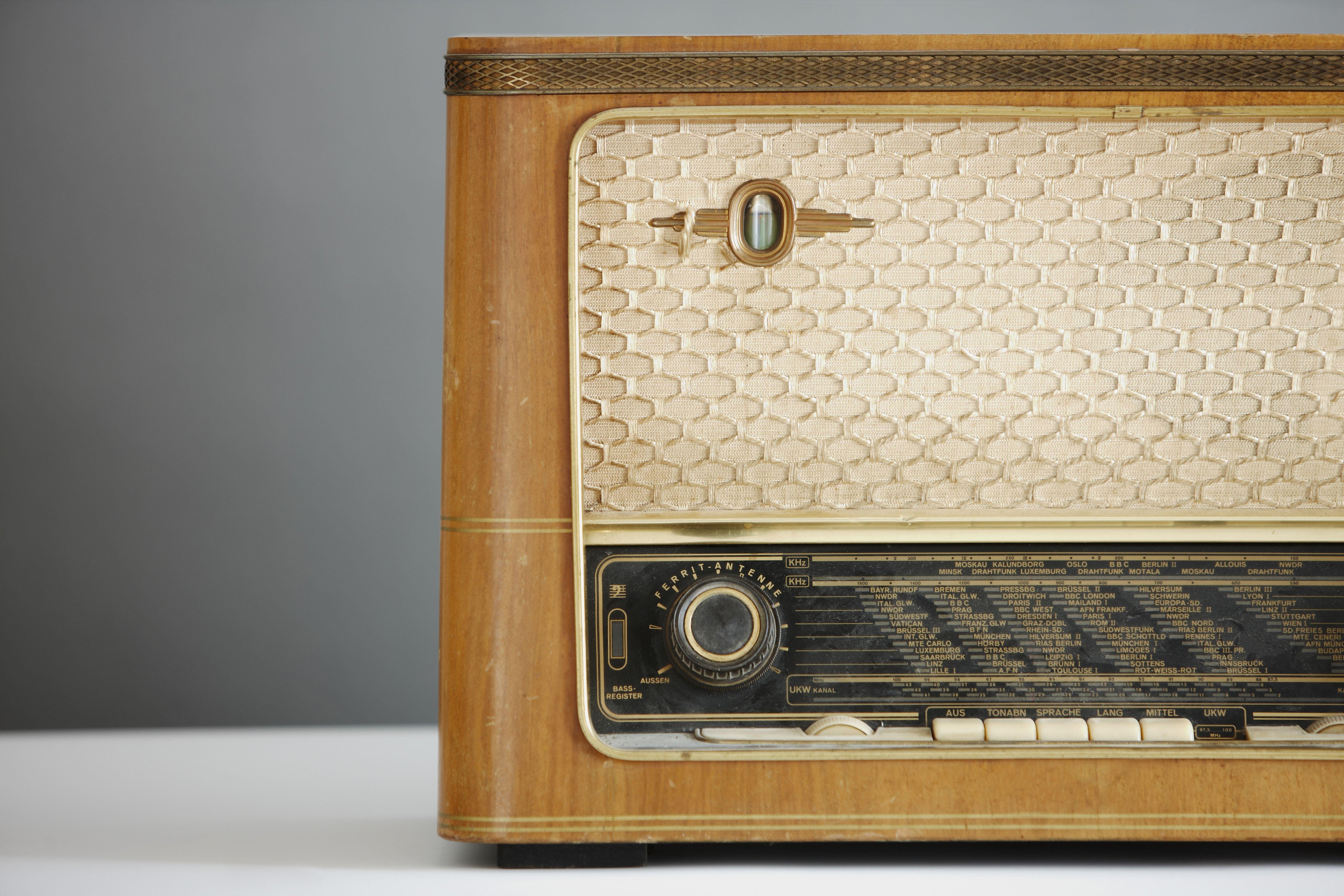 Retro Radio Wallpapers - Top Free Retro Radio Backgrounds - WallpaperAccess