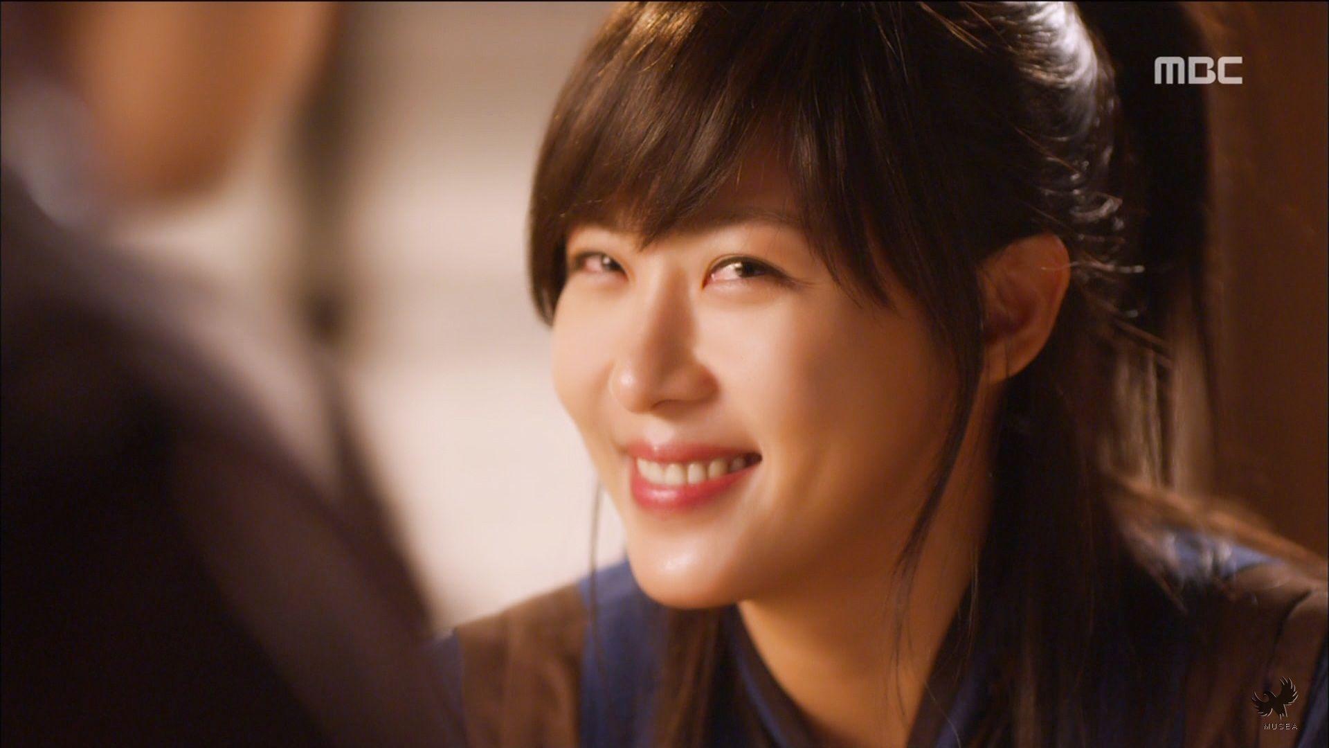 Ha Ji Won Wallpapers - Top Free Ha Ji Won Backgrounds - WallpaperAccess