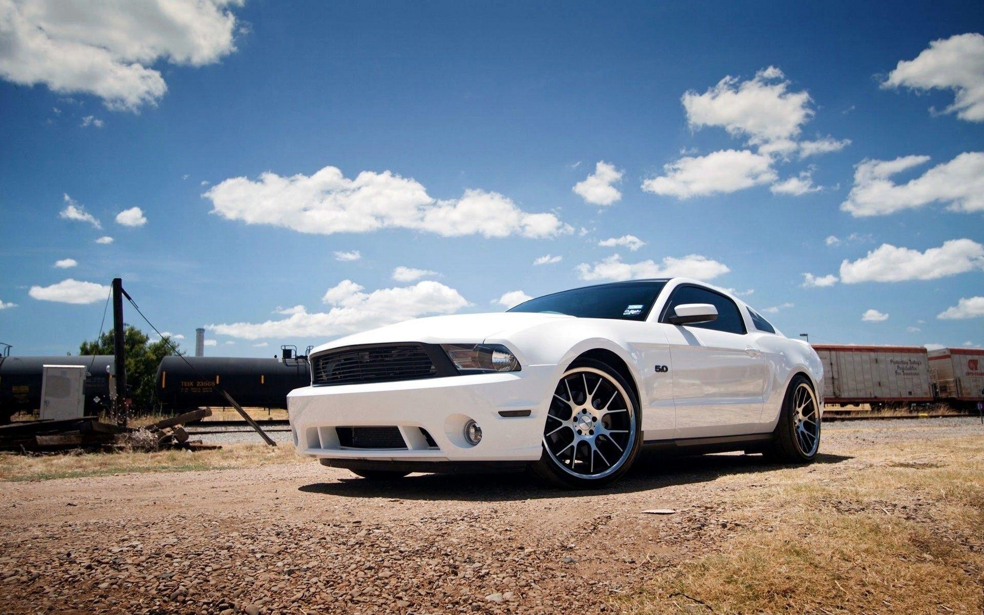 White Mustang Wallpapers - Top Free White Mustang Backgrounds ...