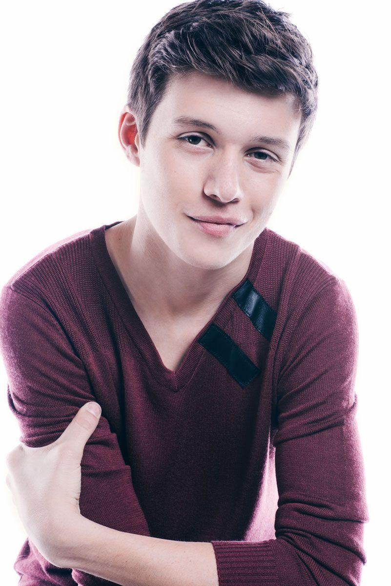Nick Robinson Wallpapers - Top Free Nick Robinson Backgrounds ...