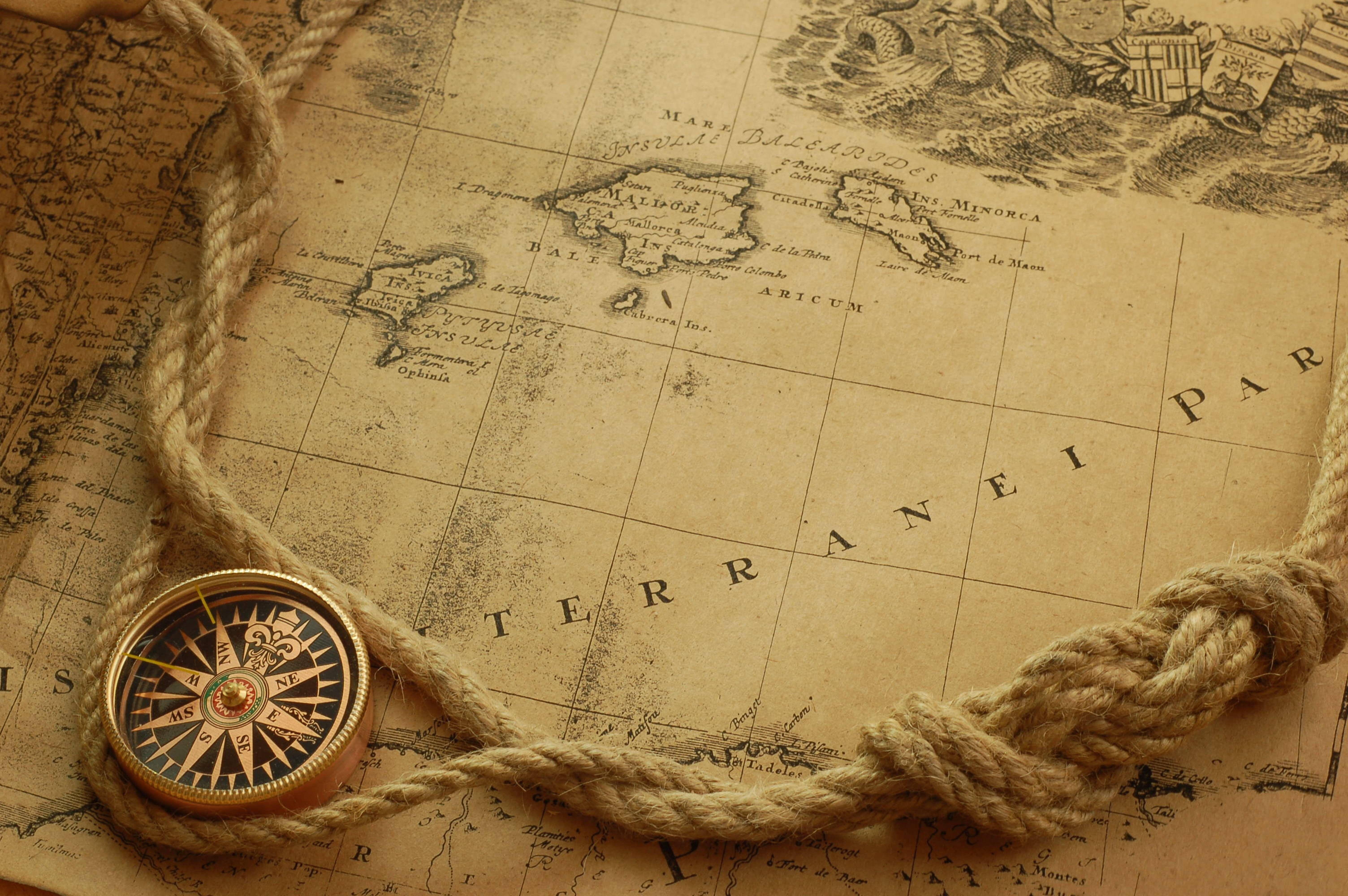 Compass Wallpapers - Top Free Compass Backgrounds - WallpaperAccess