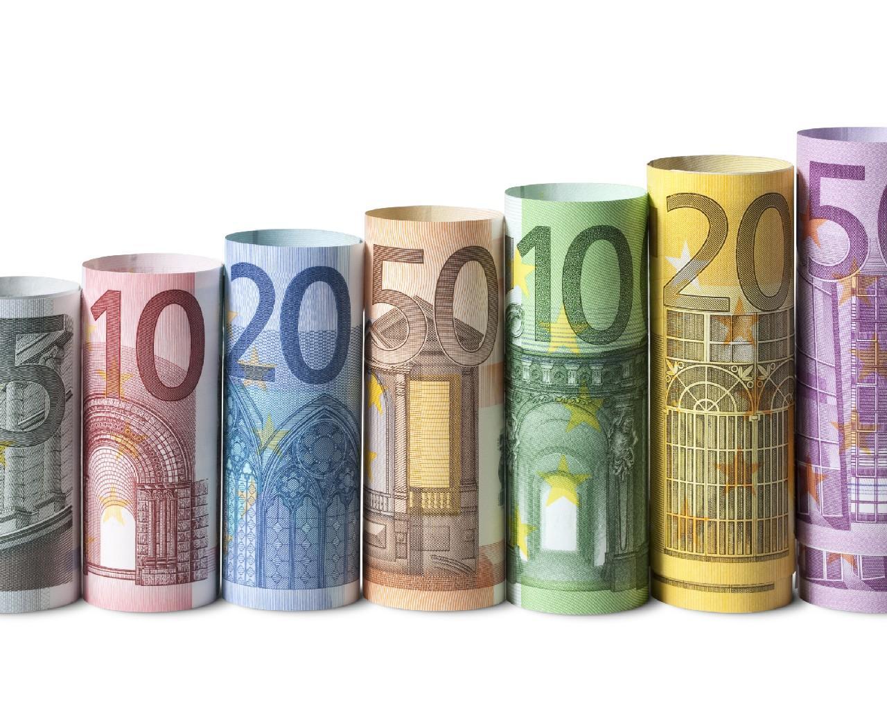 Euro Wallpapers - Top Free Euro Backgrounds - WallpaperAccess