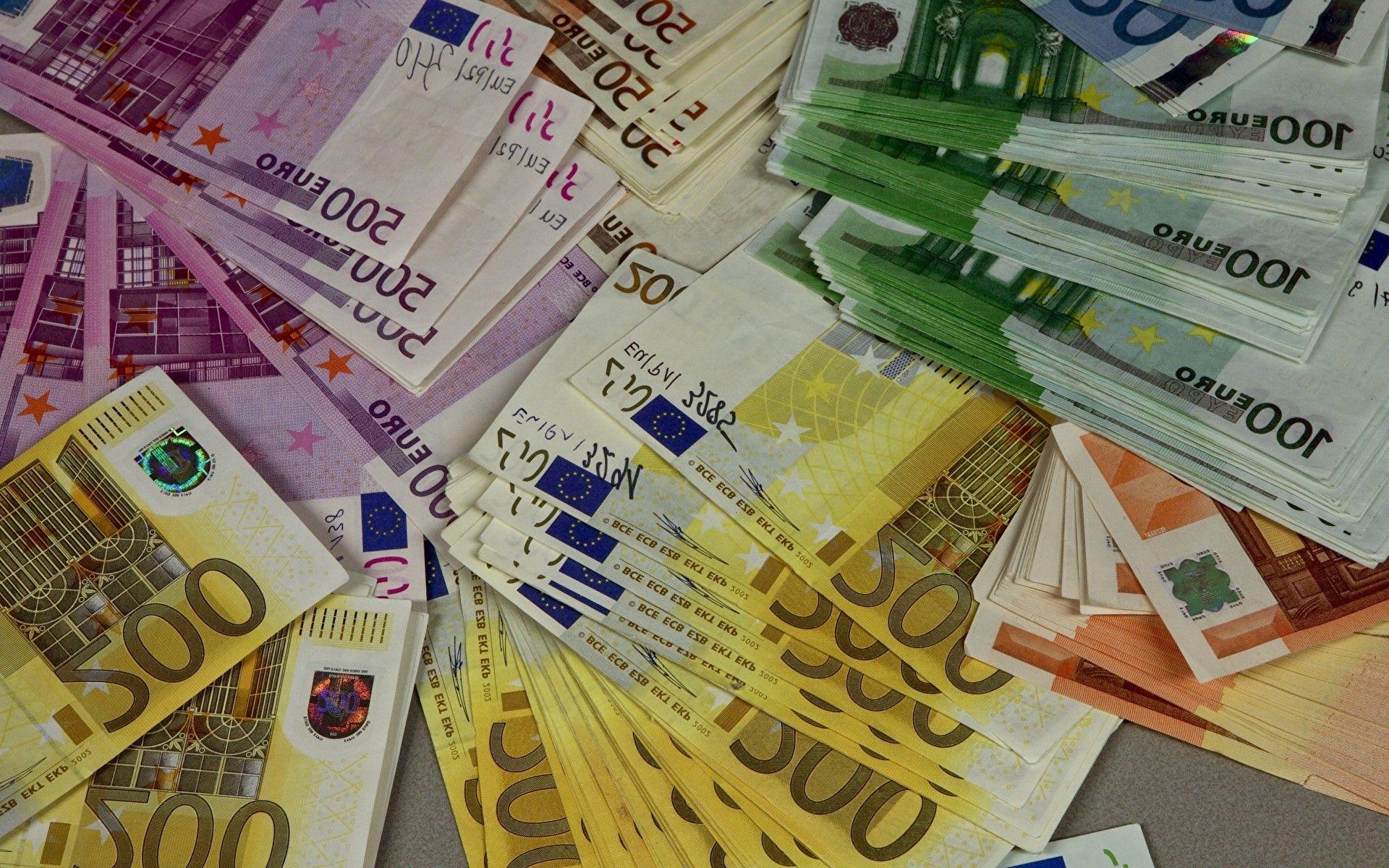 Euro Wallpapers - Top Free Euro Backgrounds - WallpaperAccess