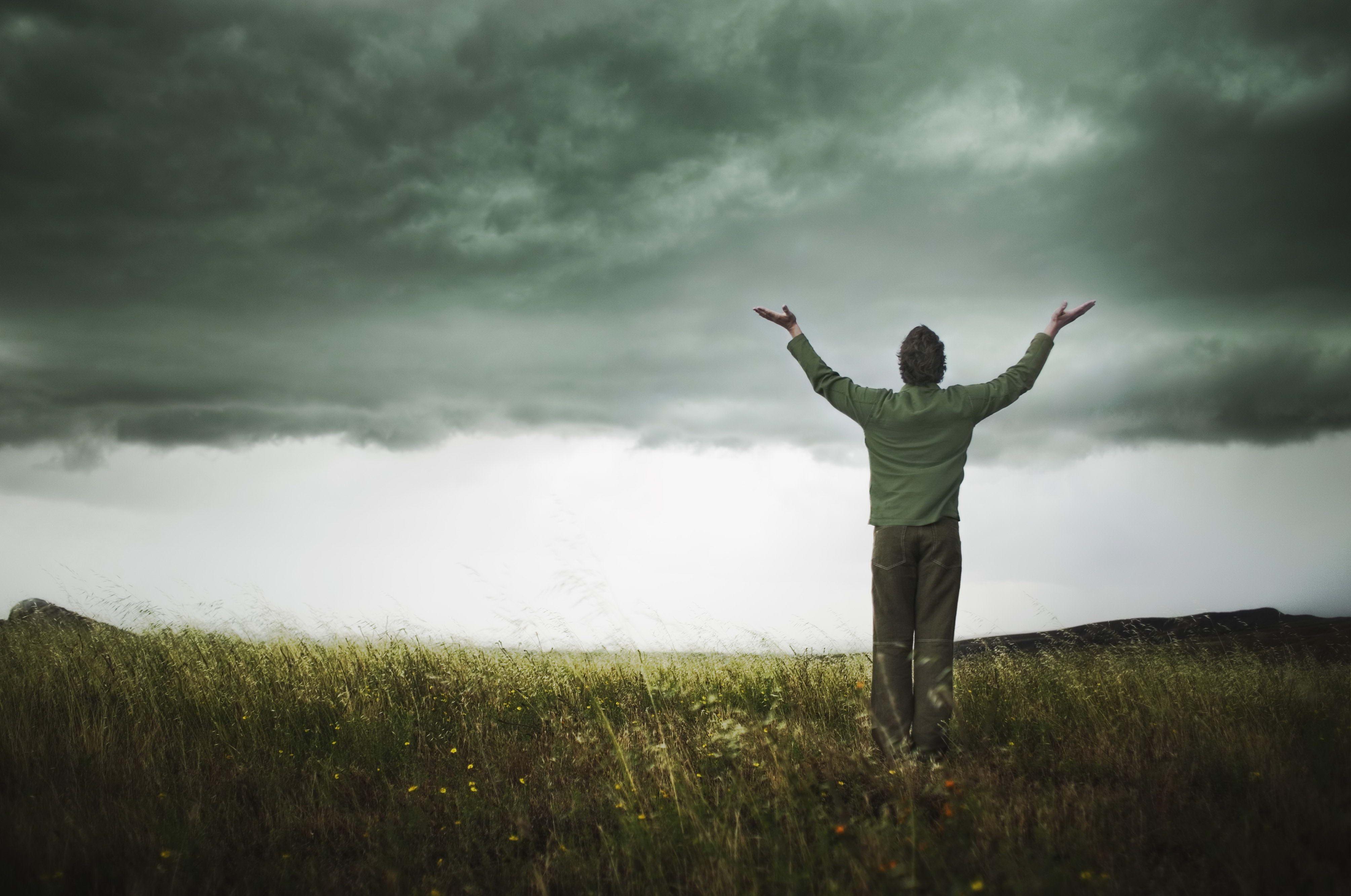 Hands Up Wallpapers - Top Free Hands Up Backgrounds - WallpaperAccess