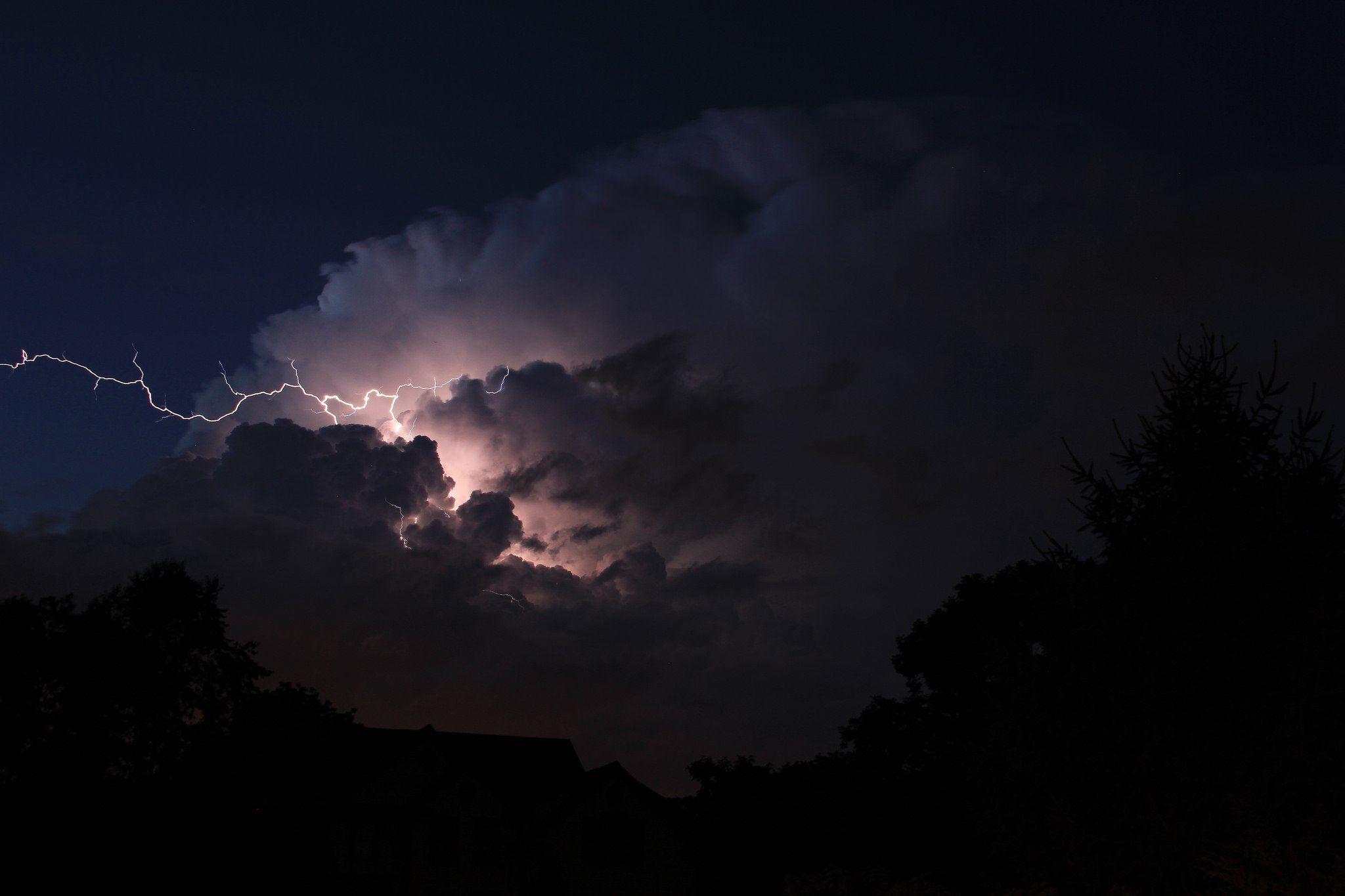 Thunder Sky Wallpapers - Top Free Thunder Sky Backgrounds - WallpaperAccess