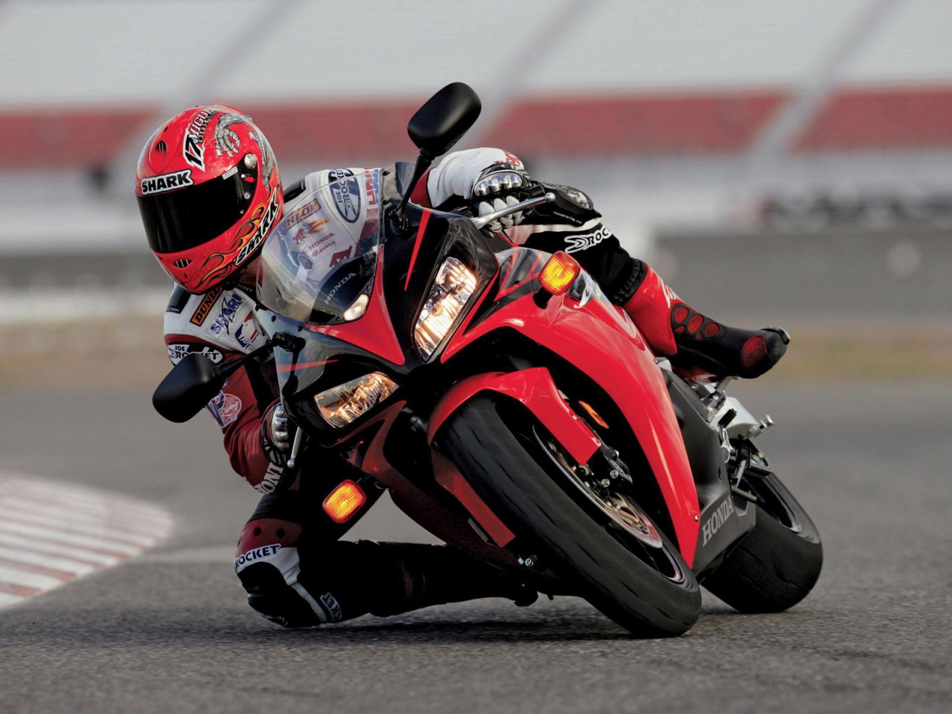 Motorcycle Racing Wallpapers - Top Free Motorcycle Racing Backgrounds ...