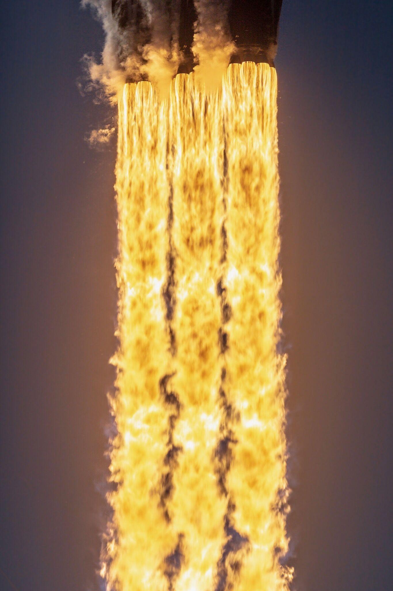 Falcon 9 4K Wallpapers - Top Free Falcon 9 4K Backgrounds - WallpaperAccess