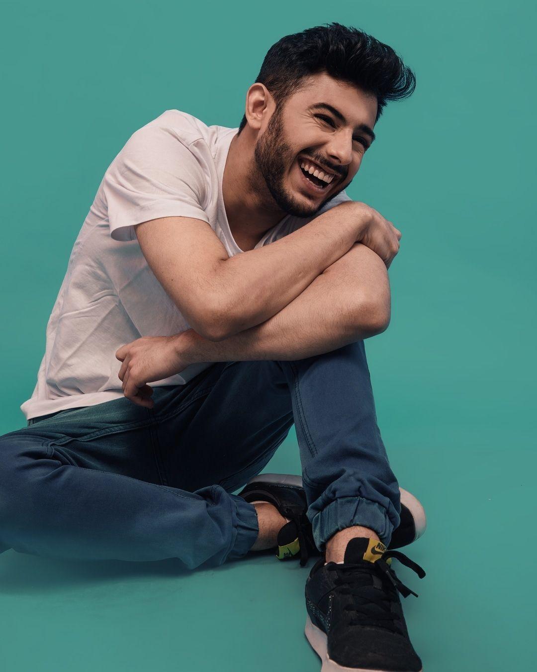 Carry Minati 4K Wallpapers - Top Free Carry Minati 4K Backgrounds ...