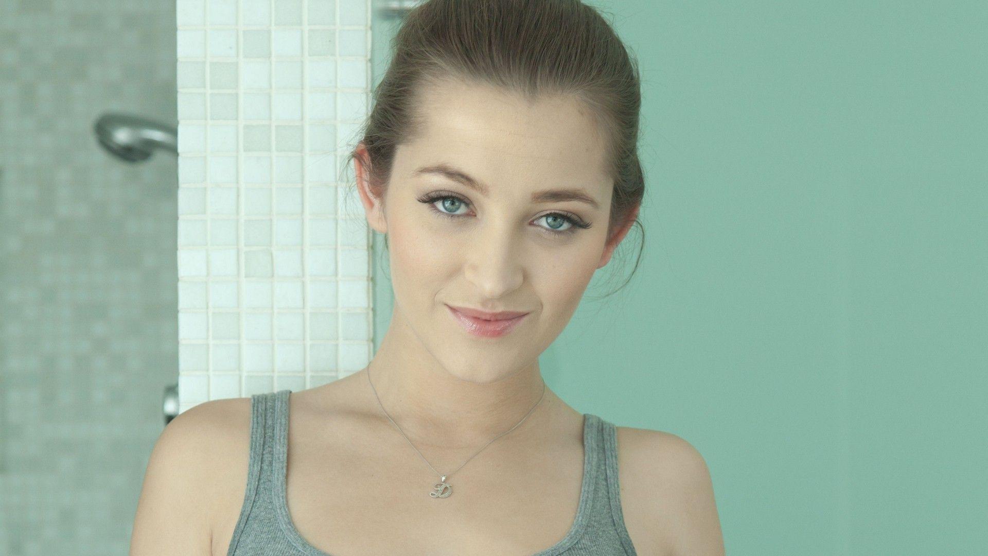 Dani Daniels HD Wallpapers - Top Free Dani Daniels HD Backgrounds ...