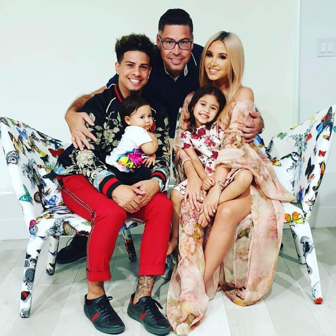 Ace Family Wallpapers - Top Free Ace Family Backgrounds - WallpaperAccess