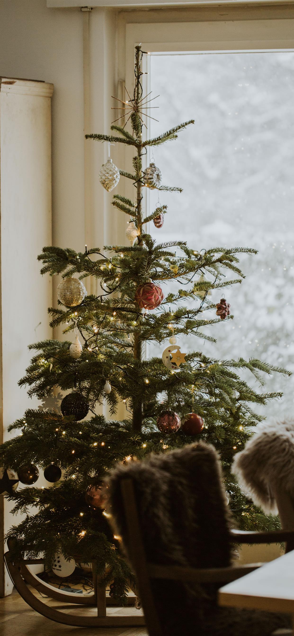 Christmas Tree iPhone Wallpapers - Top Free Christmas Tree iPhone ...
