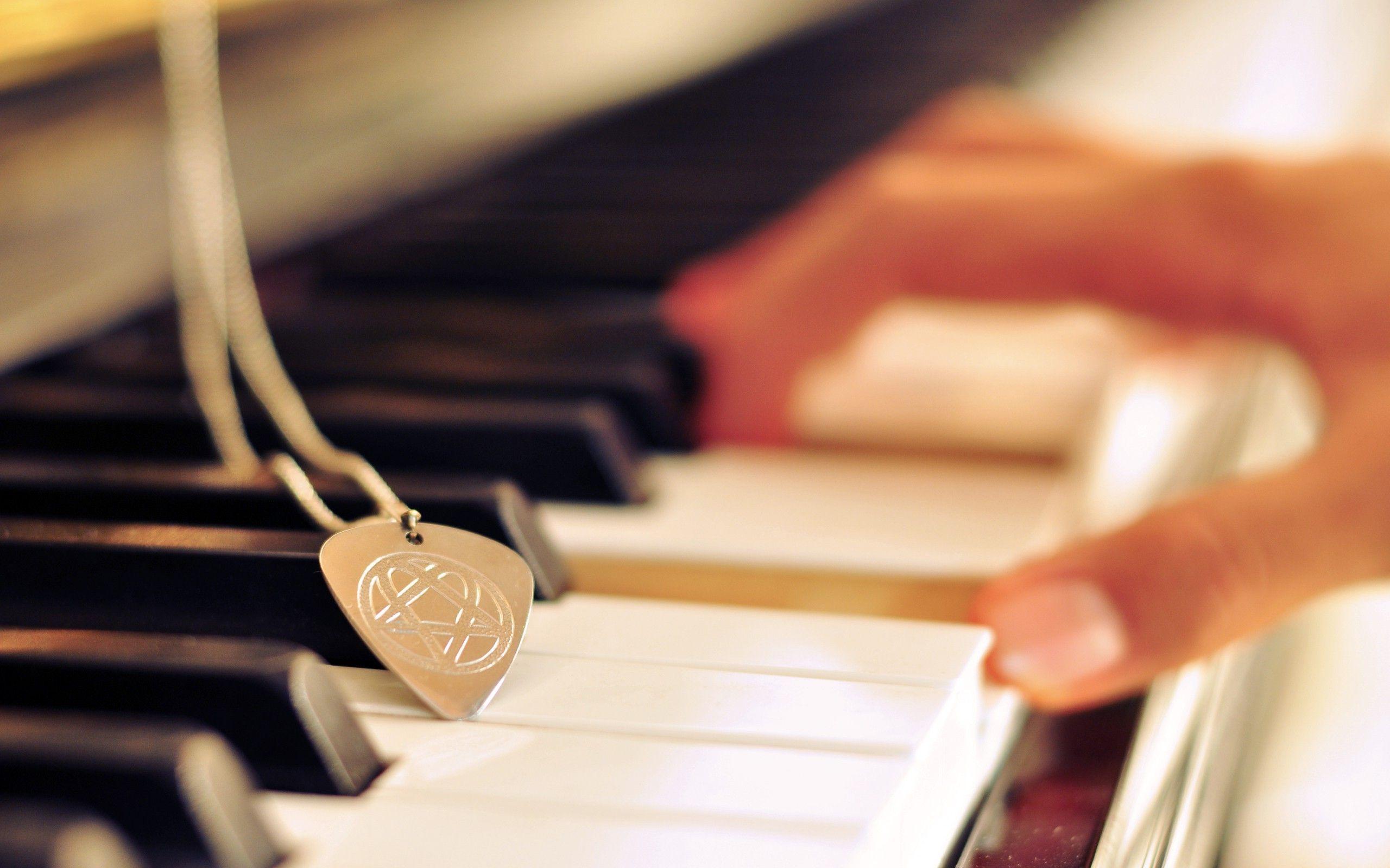 Playing Piano Wallpapers - Top Free Playing Piano Backgrounds ...