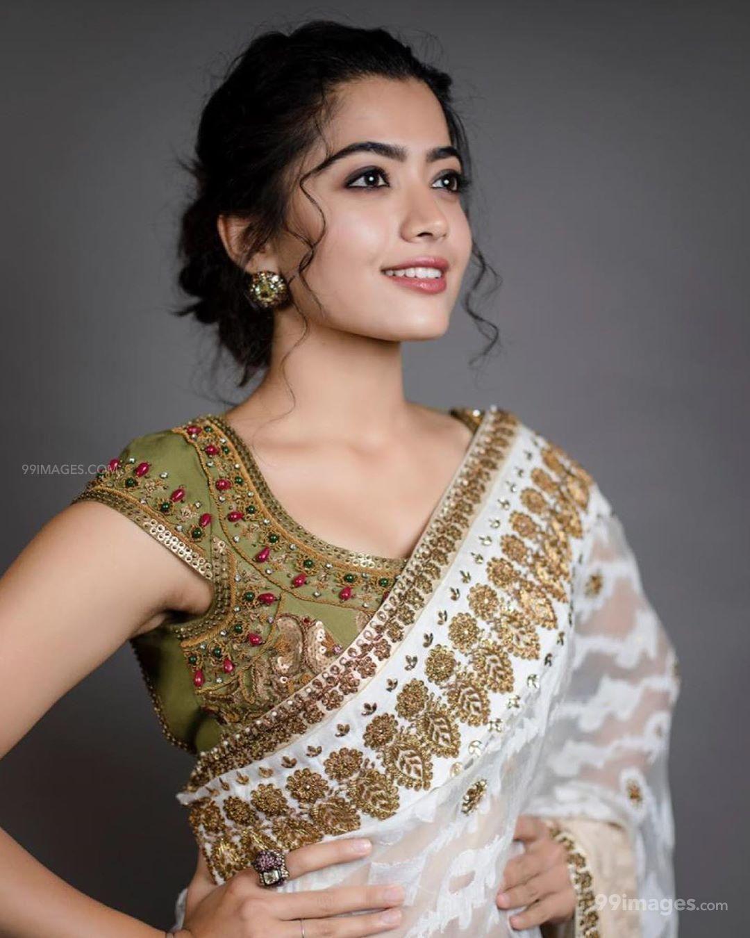 Rashmika Mandanna Saree Wallpapers - Top Free Rashmika Mandanna Saree Backgrounds - WallpaperAccess