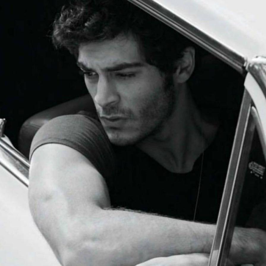 Burak Deniz Wallpapers - Top Free Burak Deniz Backgrounds - WallpaperAccess