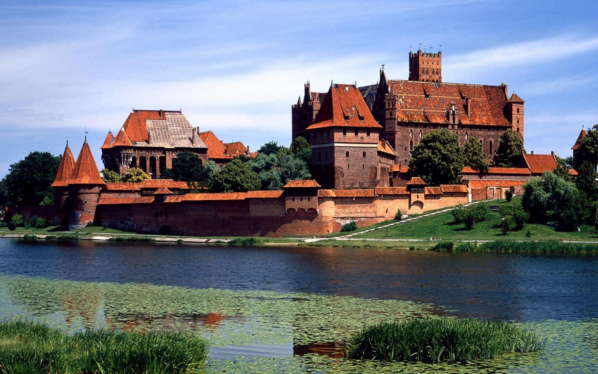 Poland HD Wallpapers - Top Free Poland HD Backgrounds - WallpaperAccess