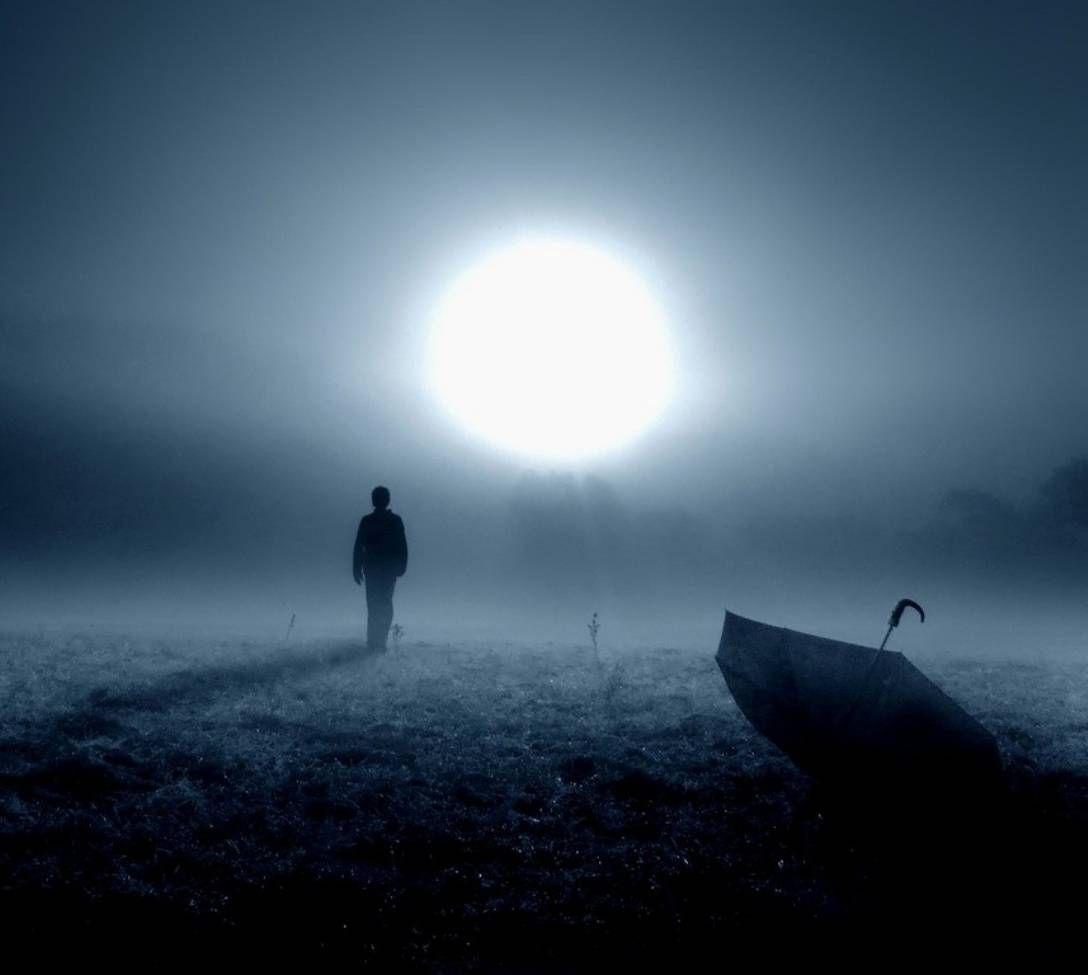 Walk Alone Wallpapers - Top Free Walk Alone Backgrounds - WallpaperAccess