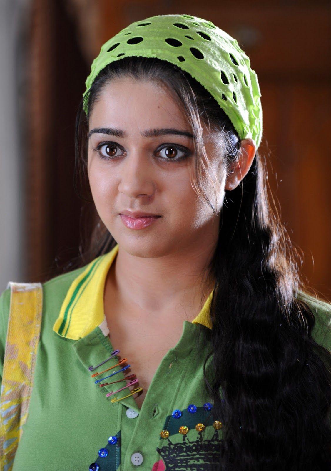 Charmy Kaur Wallpapers - Top Free Charmy Kaur Backgrounds - WallpaperAccess