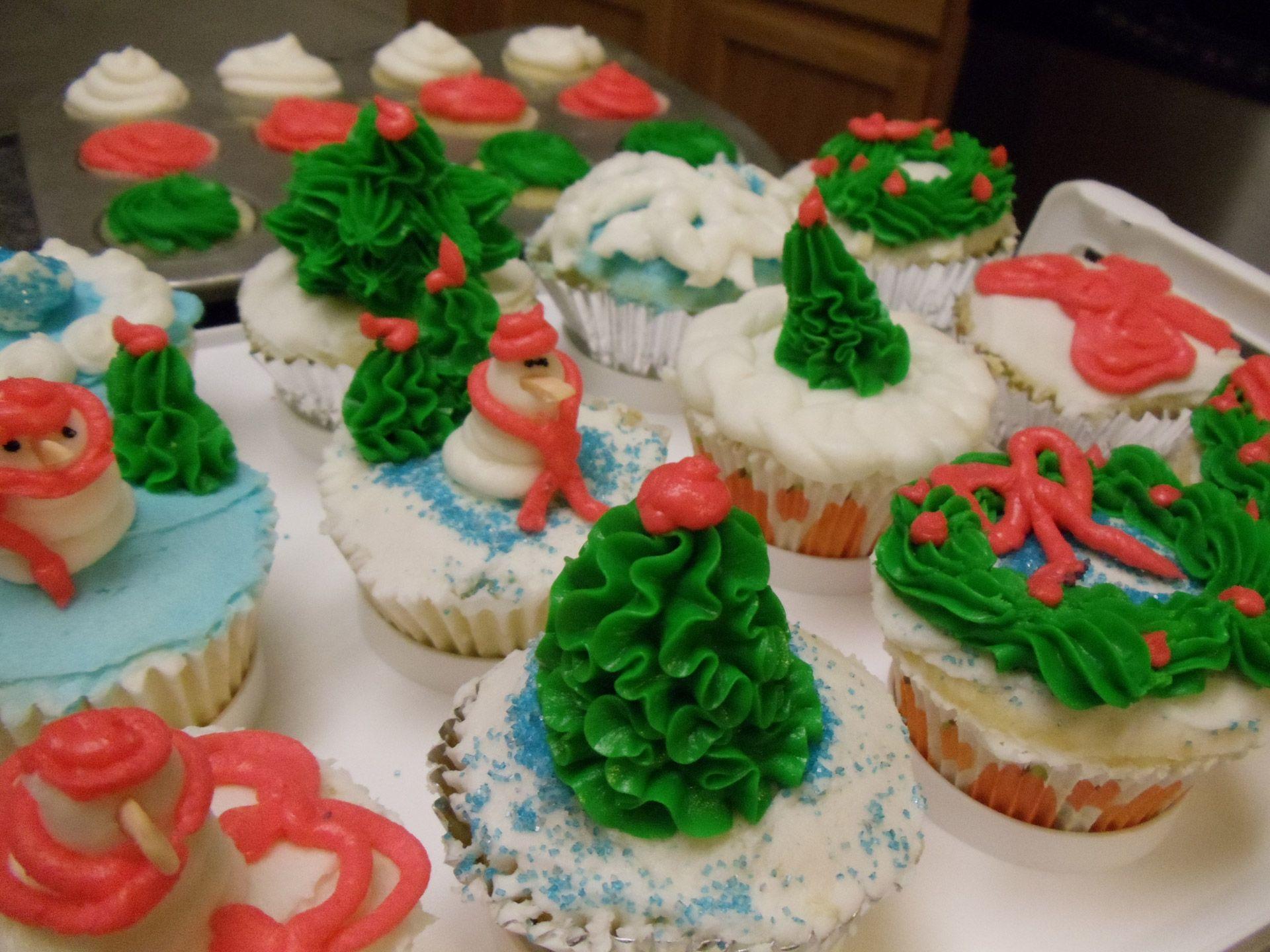 Christmas Cupcake Wallpapers - Top Free Christmas Cupcake Backgrounds ...