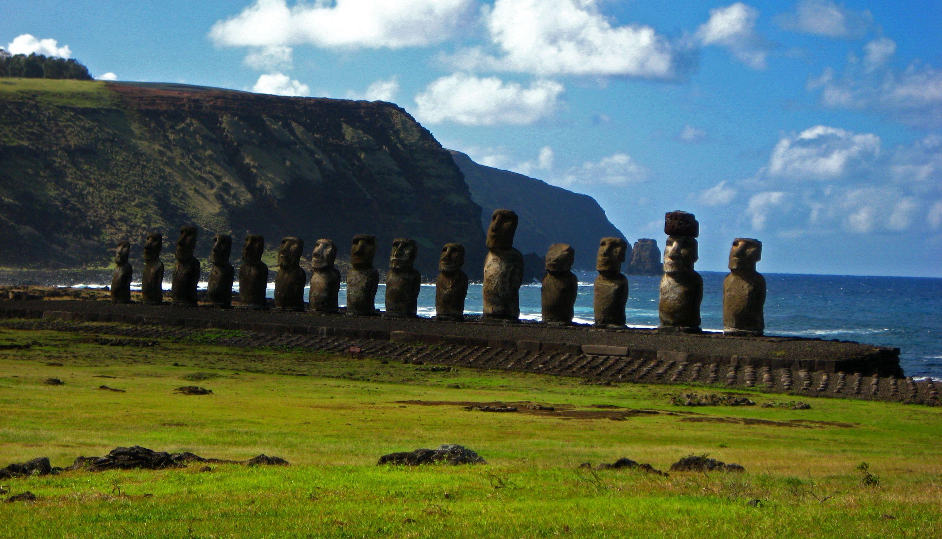 Easter Island Wallpapers - Top Free Easter Island Backgrounds ...