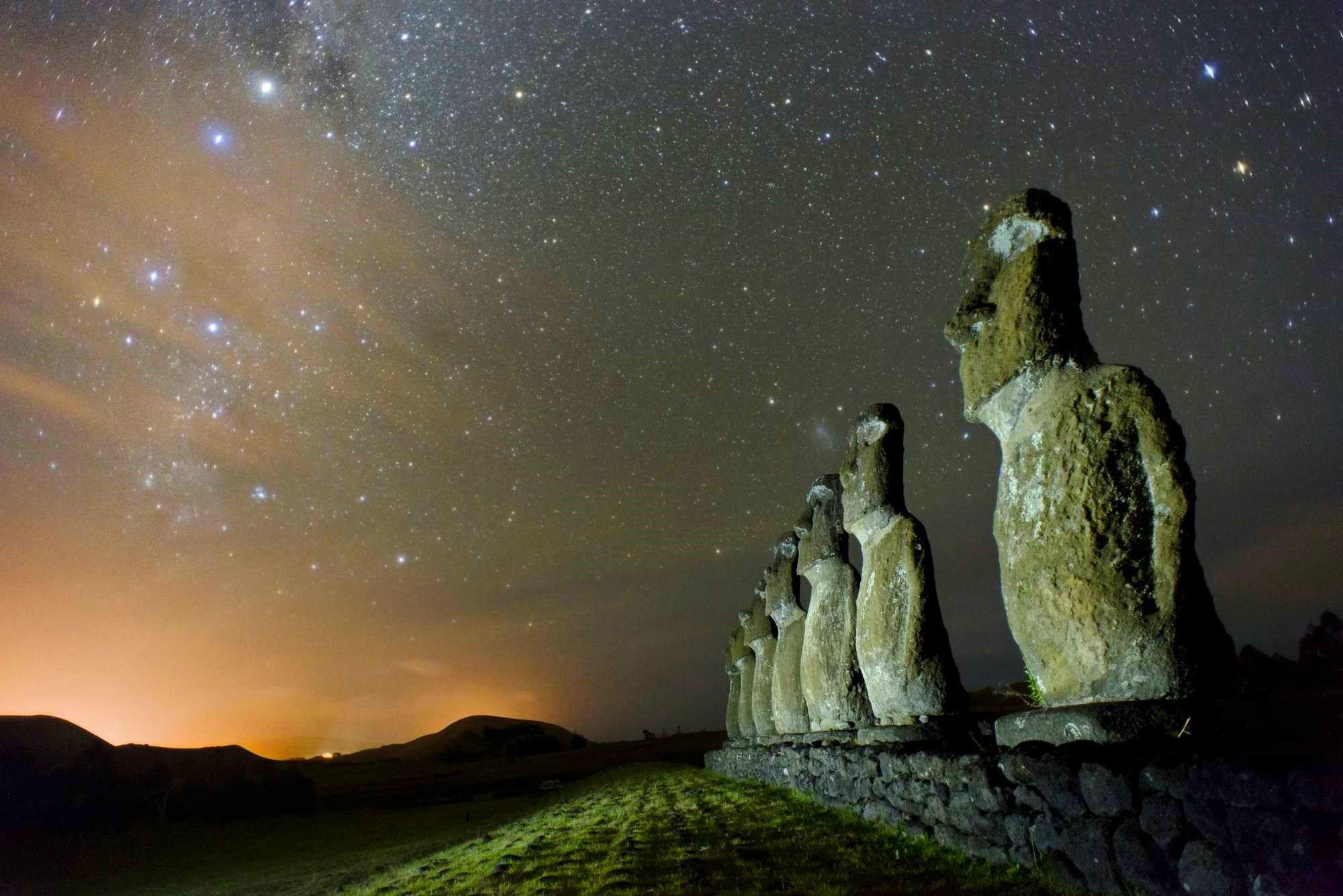 Moai Wallpapers - Top Free Moai Backgrounds - WallpaperAccess