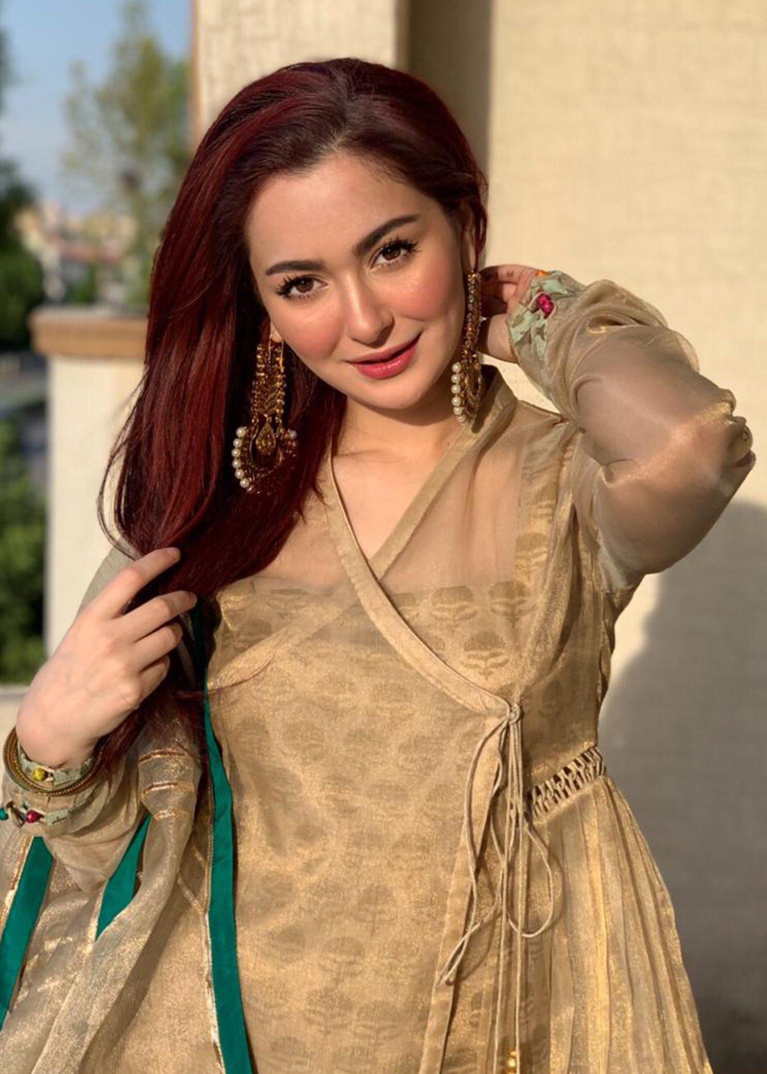 Hania Amir Wallpapers - Top Free Hania Amir Backgrounds - WallpaperAccess