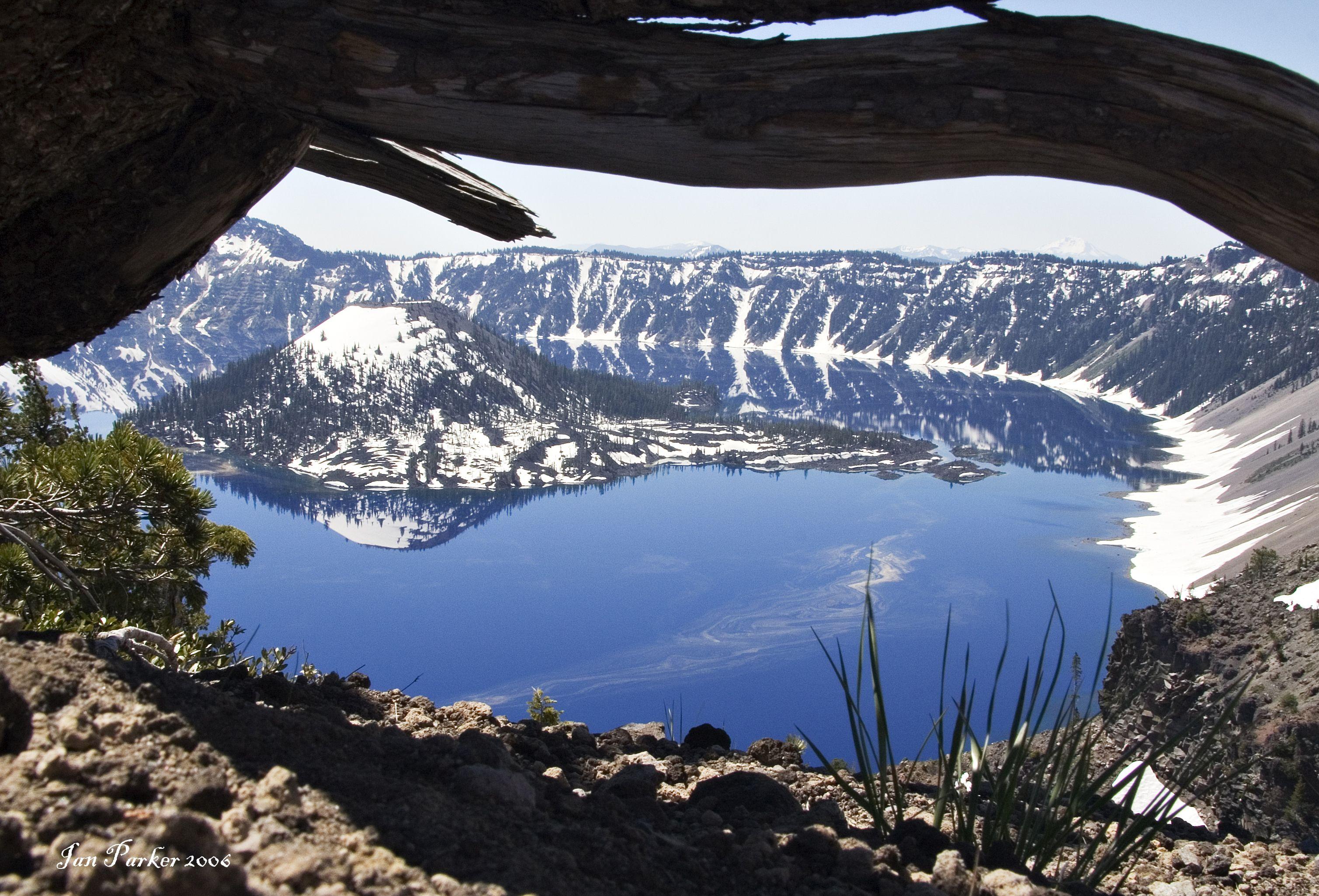 Crater Lake Wallpapers - Top Free Crater Lake Backgrounds - WallpaperAccess