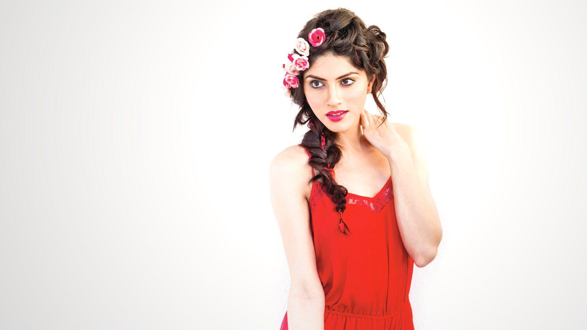 Sapna Pabbi HD Wallpapers - Top Free Sapna Pabbi HD Backgrounds ...