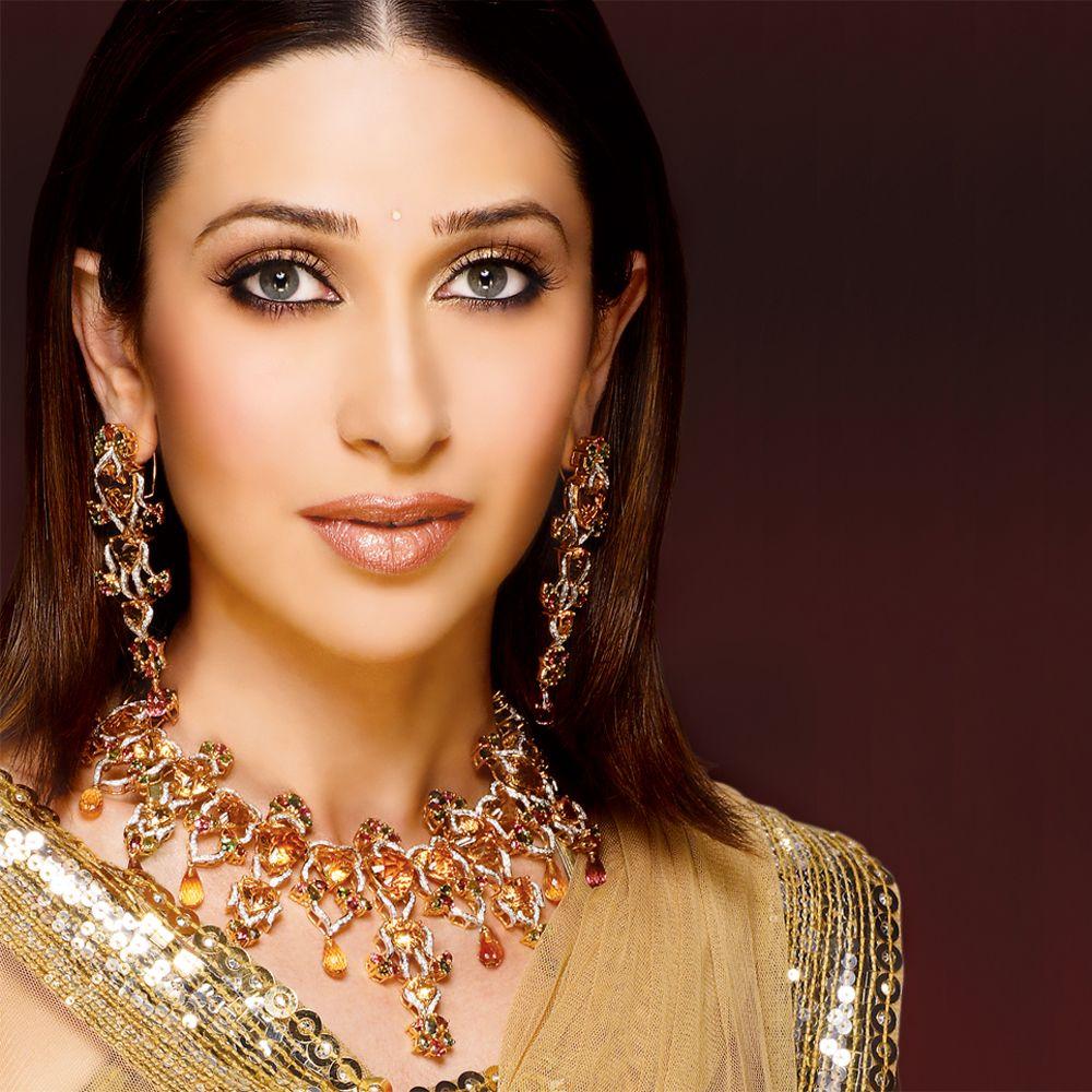 Karishma Kapoor HD Wallpapers - Top Free Karishma Kapoor HD Backgrounds ...
