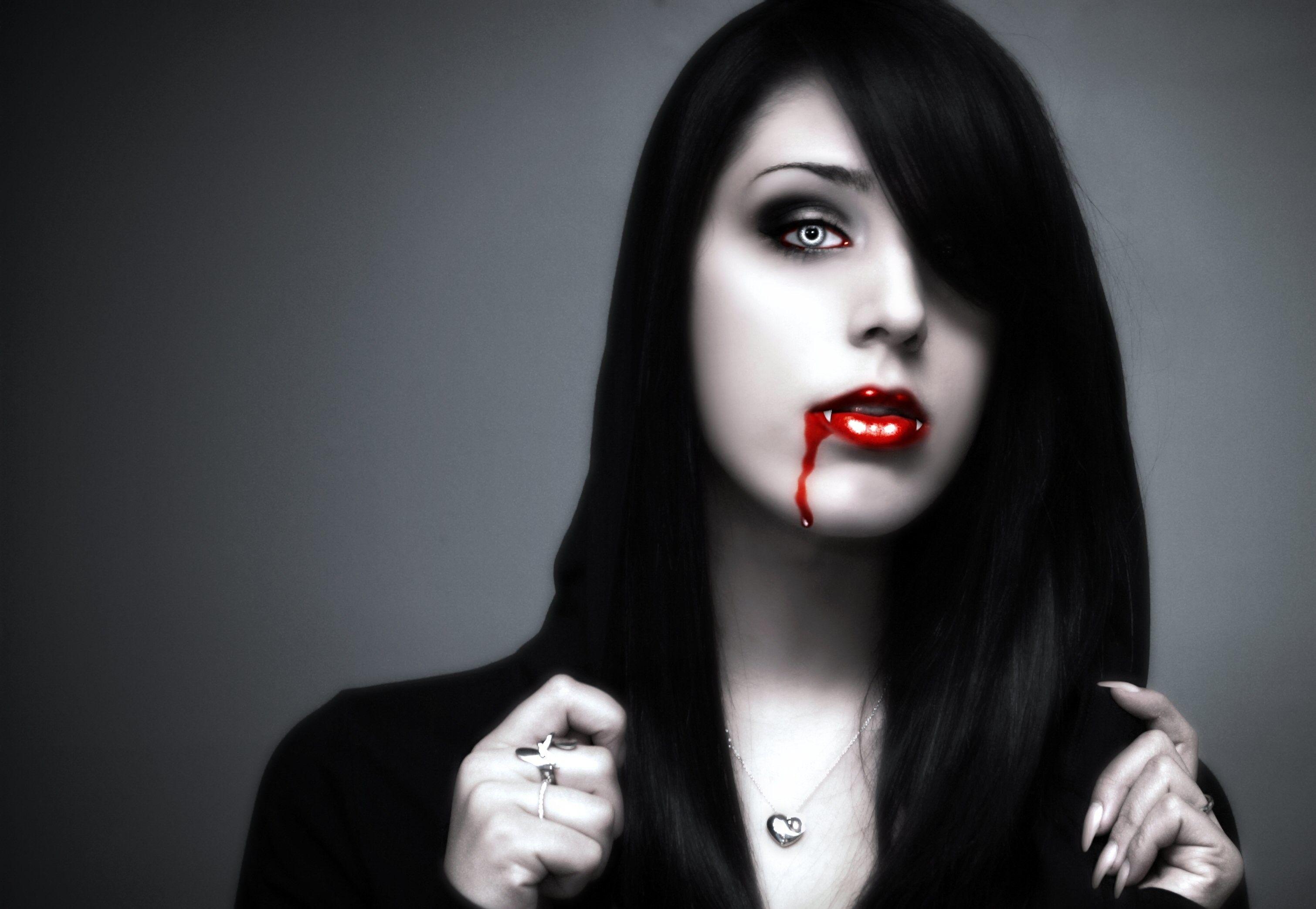 Vampire Desktop Wallpapers Top Free Vampire Desktop Backgrounds Wallpaperaccess