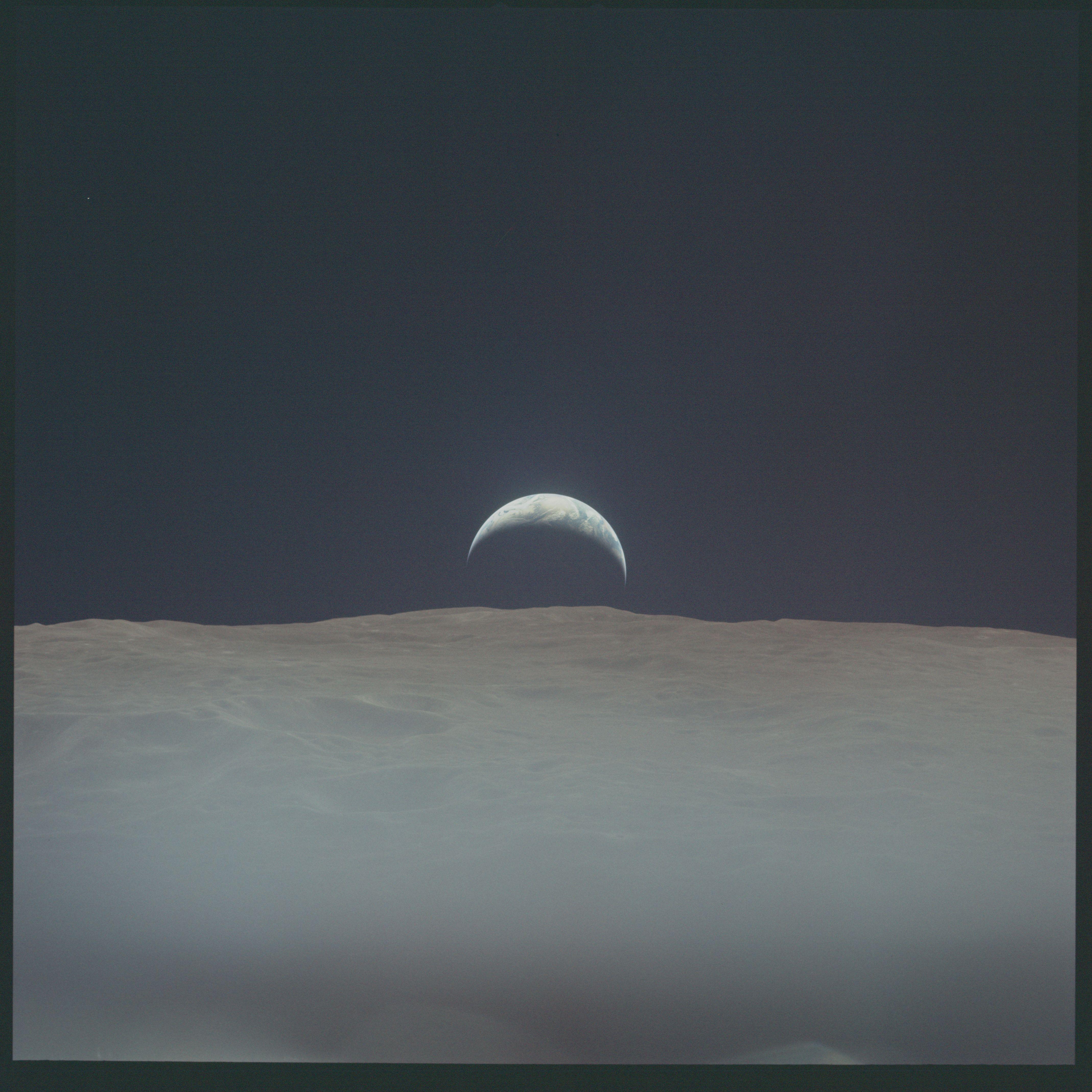 Earth Rise Wallpapers - Top Free Earth Rise Backgrounds - WallpaperAccess