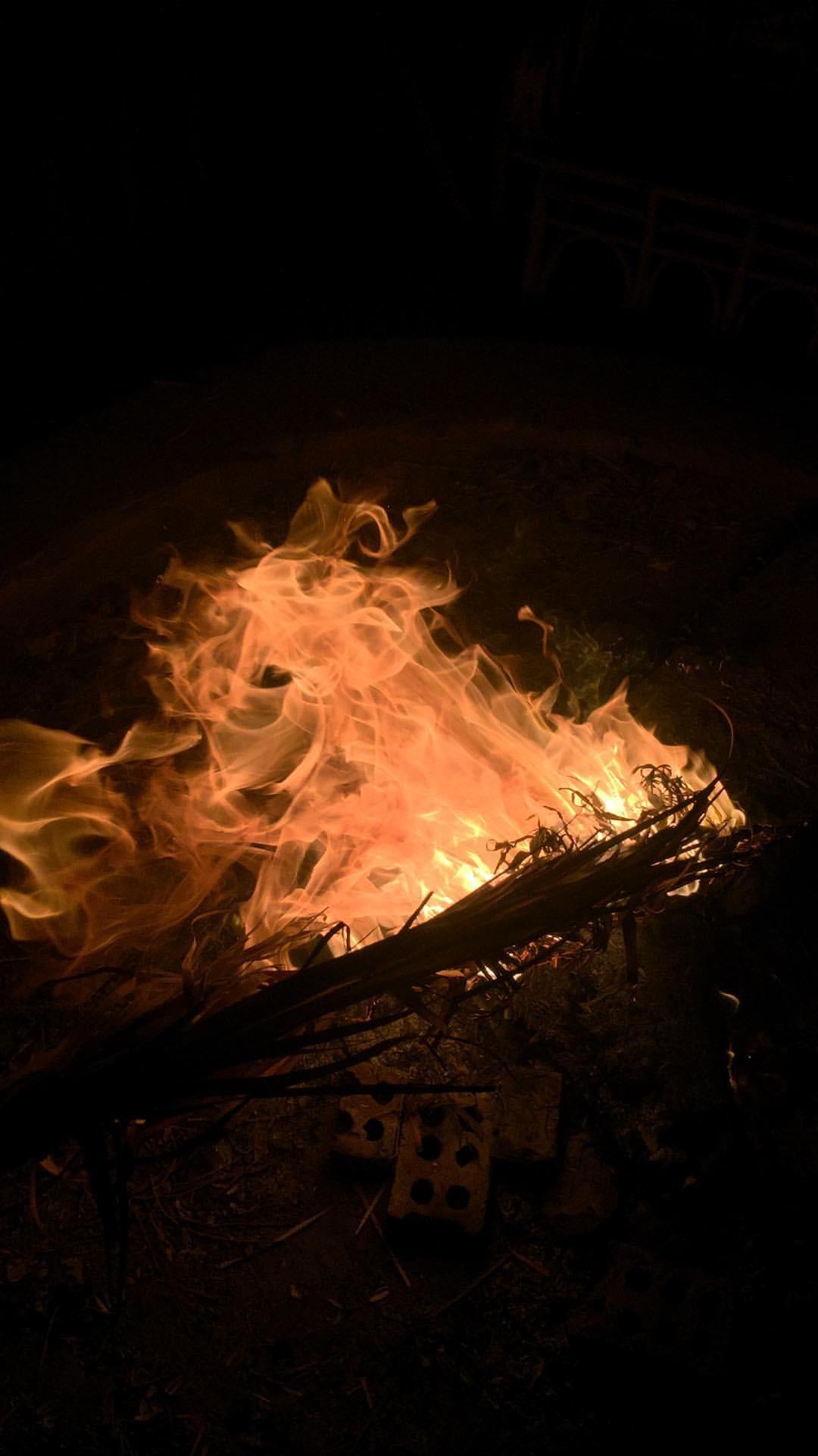 Campfire iPhone Wallpapers - Top Free Campfire iPhone Backgrounds ...