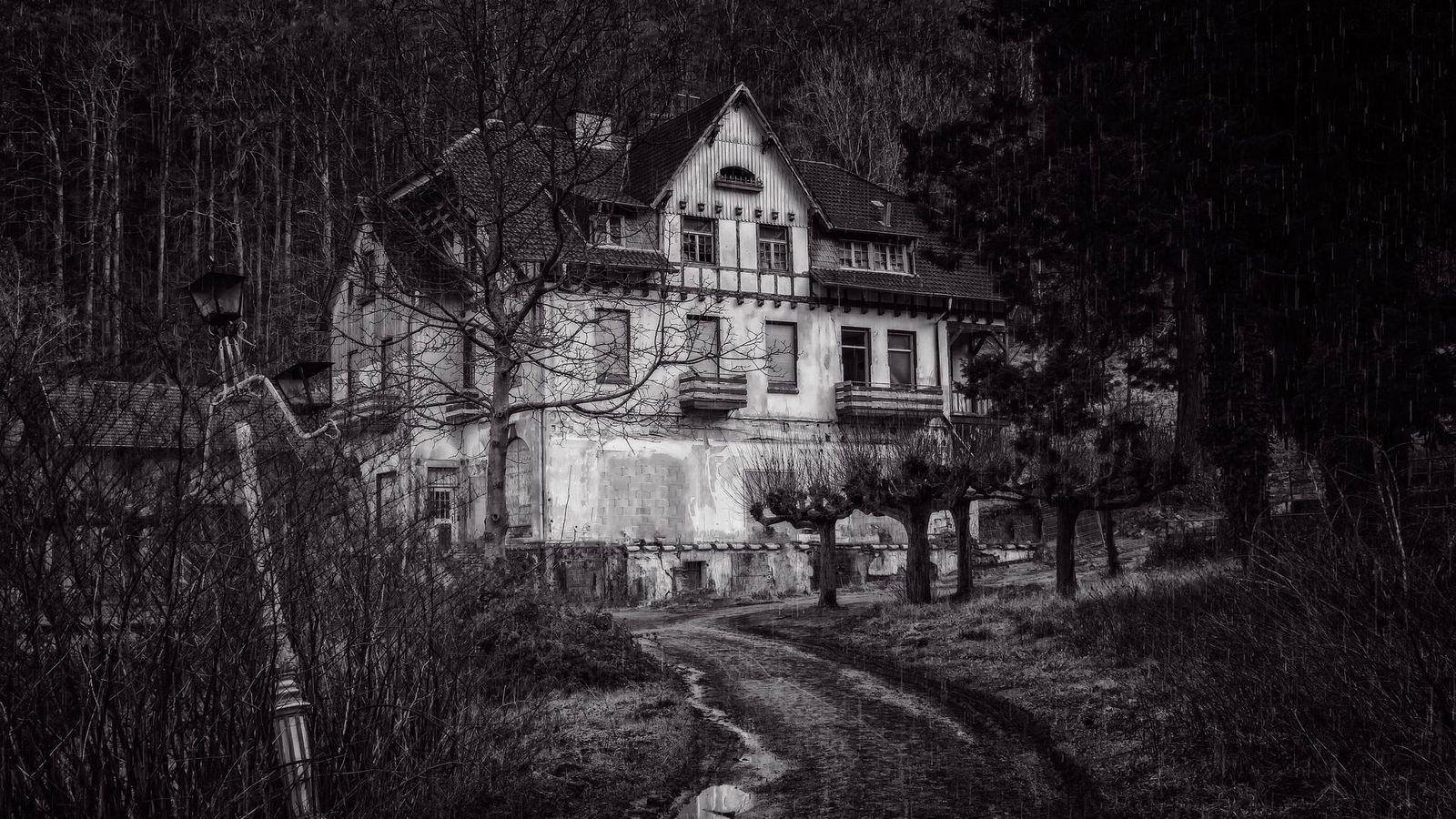 Creepy Black and White Wallpapers - Top Free Creepy Black and White ...