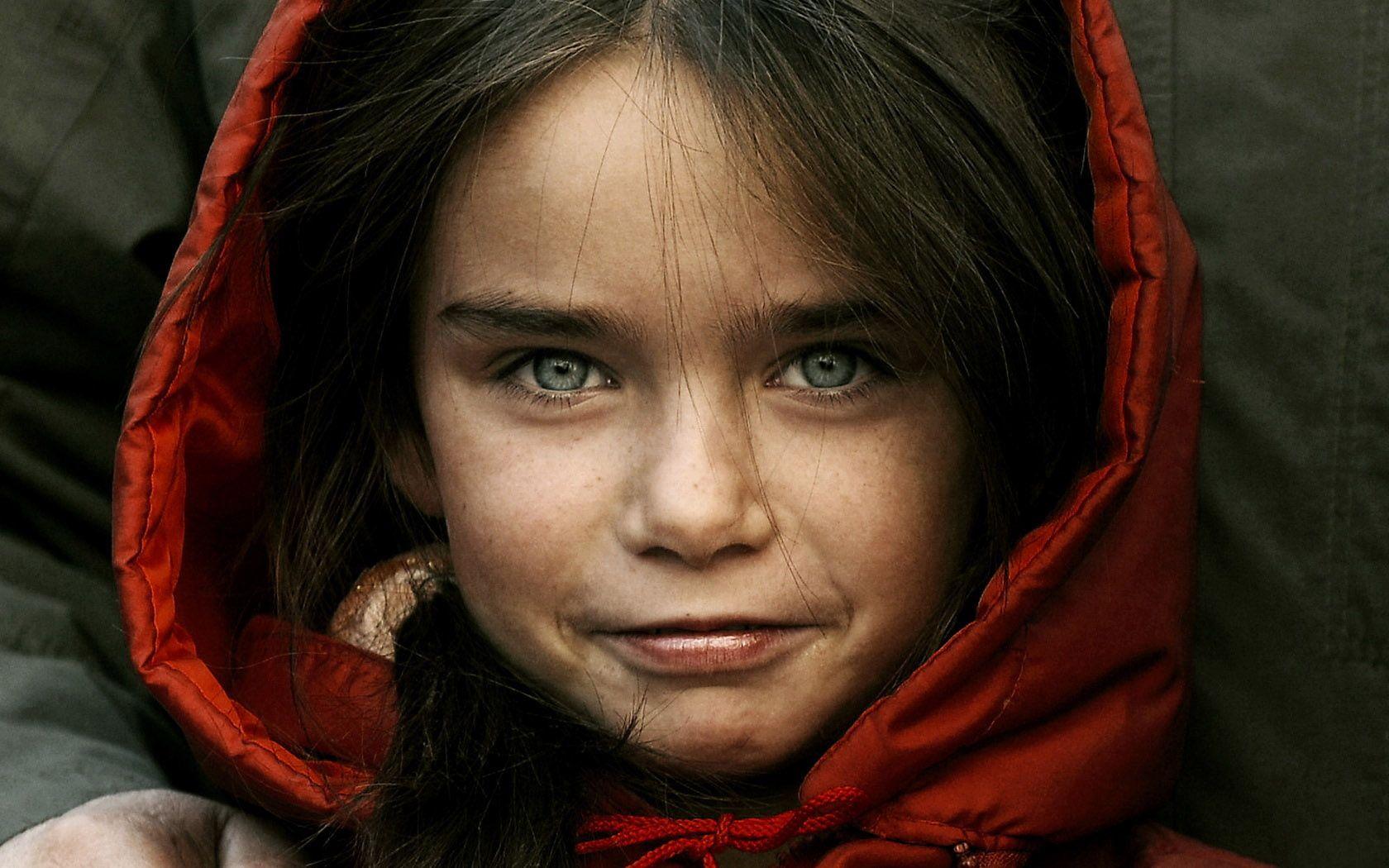 Girl Portrait Wallpapers - Top Free Girl Portrait Backgrounds ...