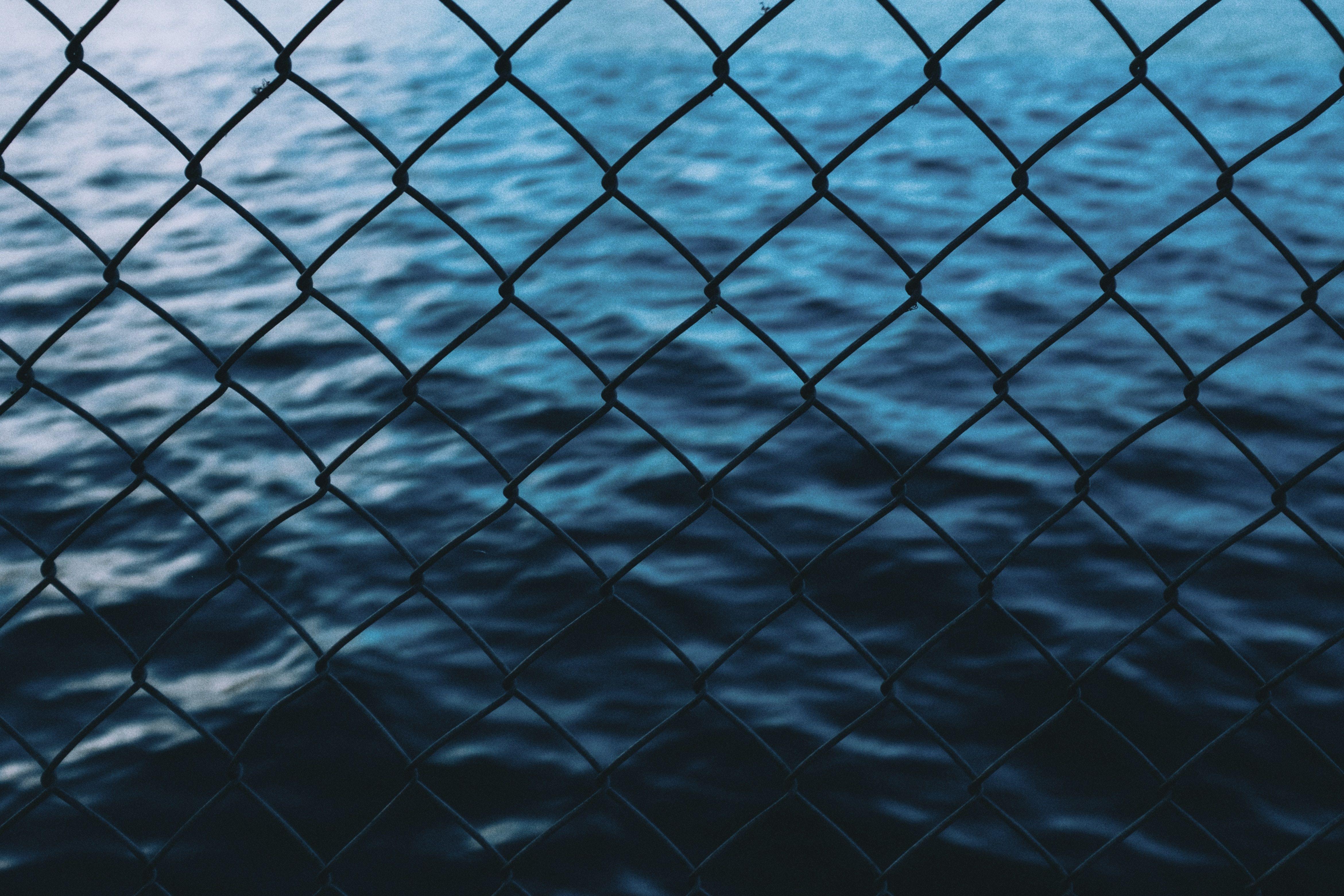 Chain Link Wallpapers - Top Free Chain Link Backgrounds - WallpaperAccess