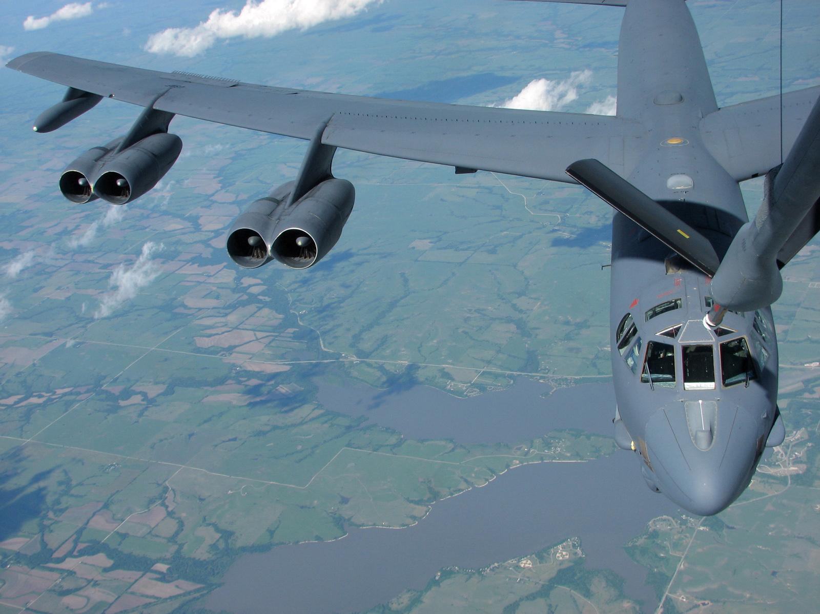 Boeing B-52 Stratofortress Wallpapers - Top Free Boeing B-52 Stratofortress Backgrounds ...