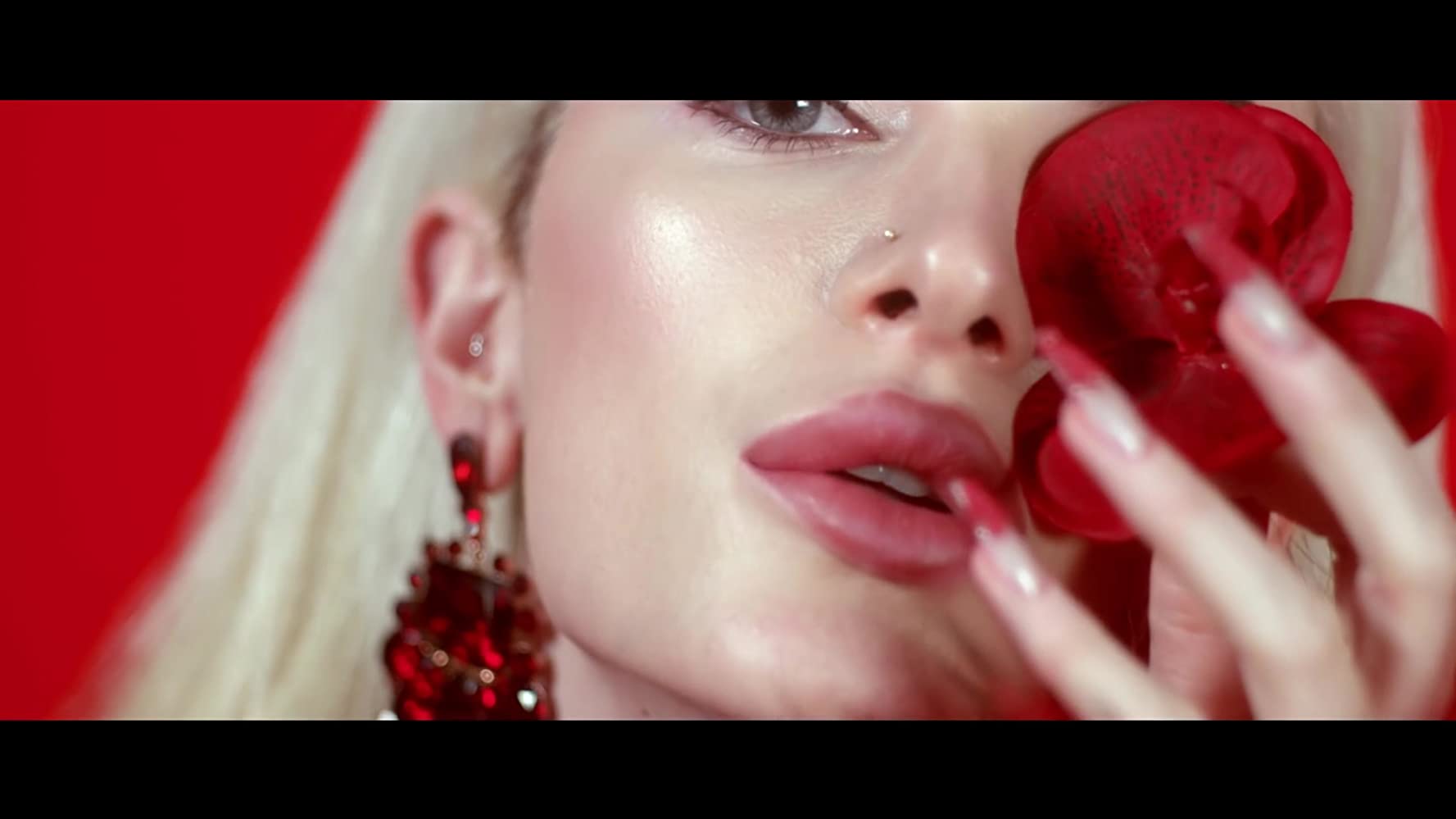 Era Istrefi Wallpapers - Top Free Era Istrefi Backgrounds - WallpaperAccess