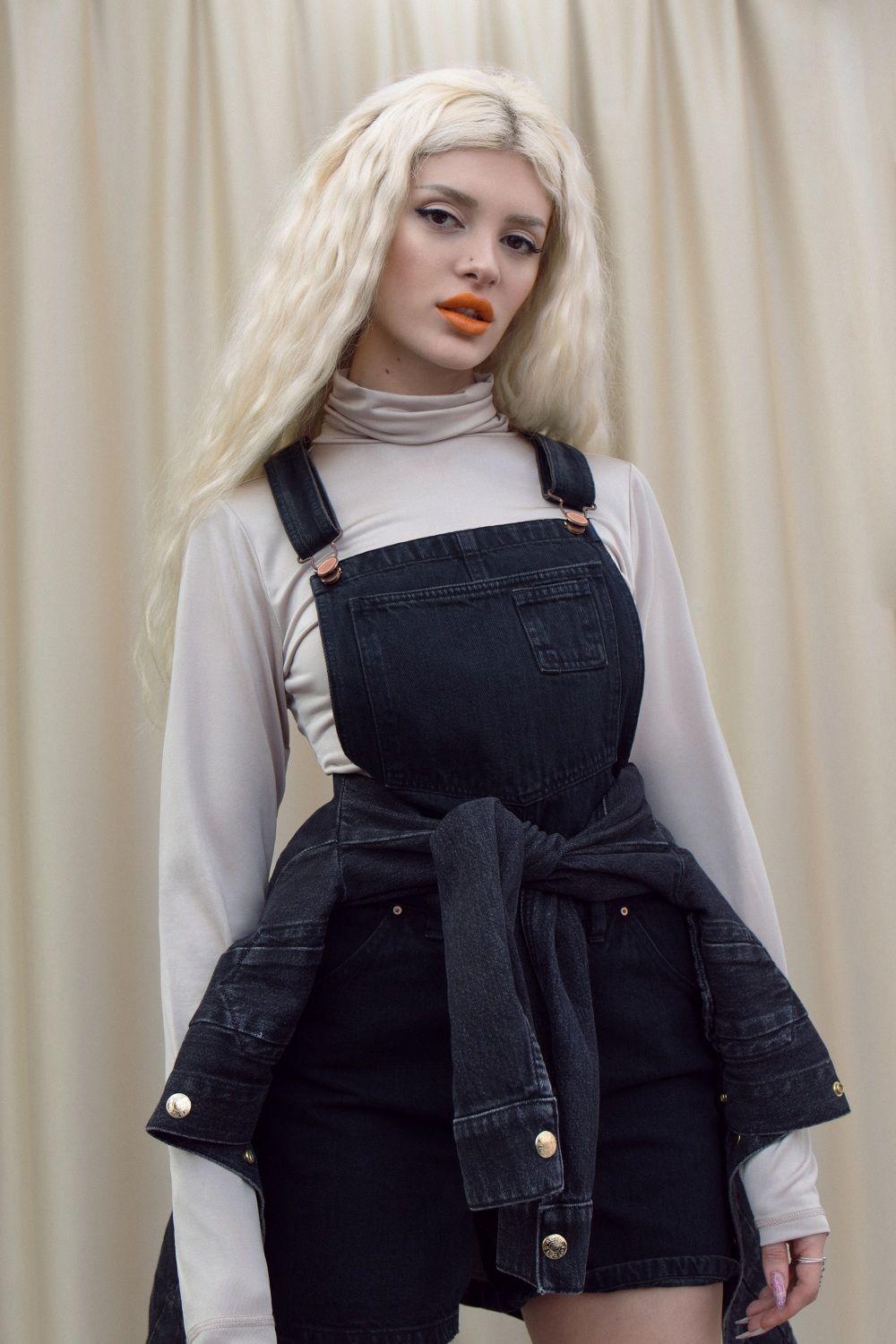 Era Istrefi Wallpapers - Top Free Era Istrefi Backgrounds - WallpaperAccess