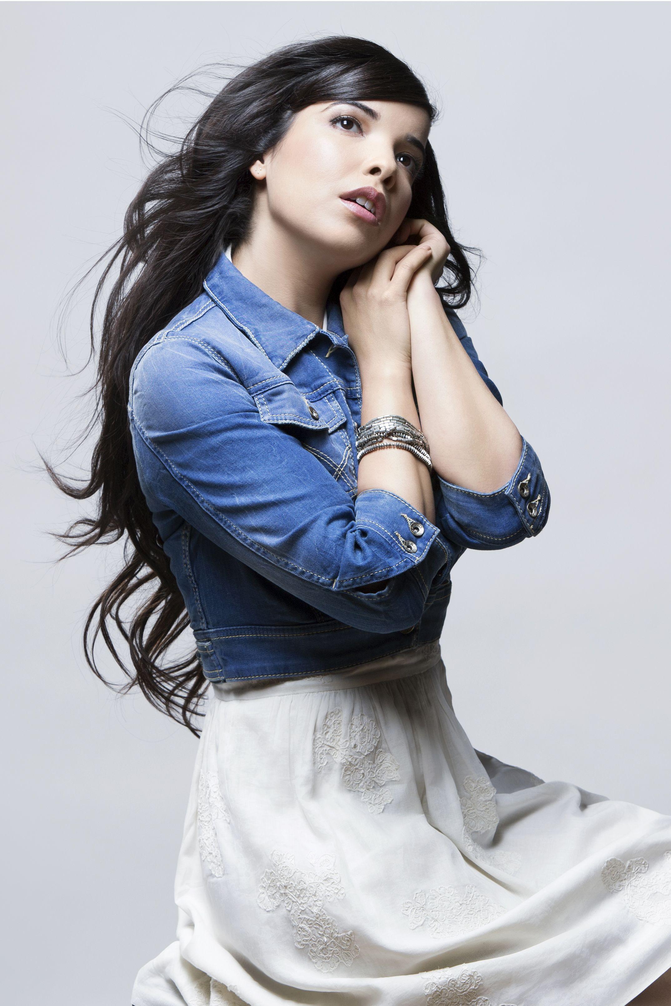 Indila Wallpapers - Top Free Indila Backgrounds - WallpaperAccess