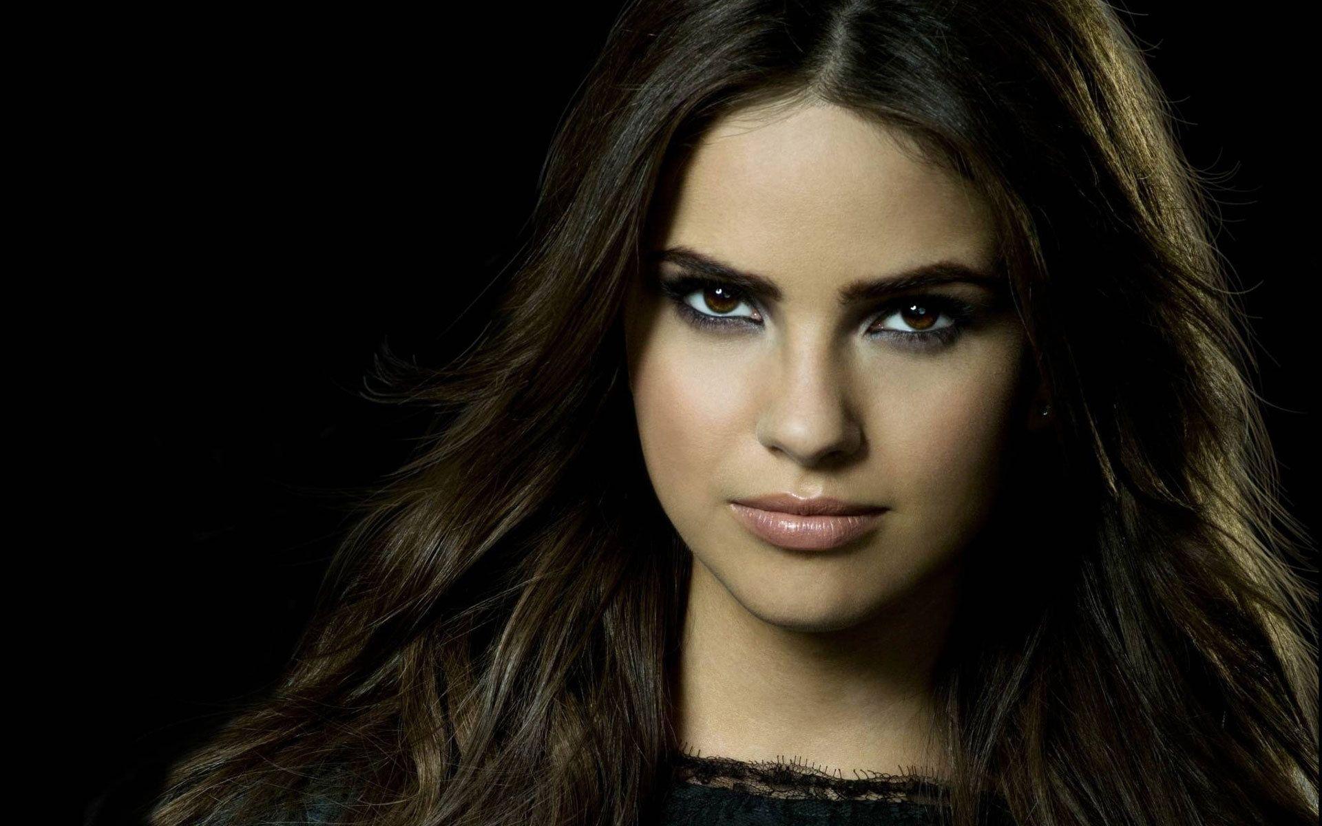 Shelley Hennig Wallpapers - Top Free Shelley Hennig Backgrounds ...