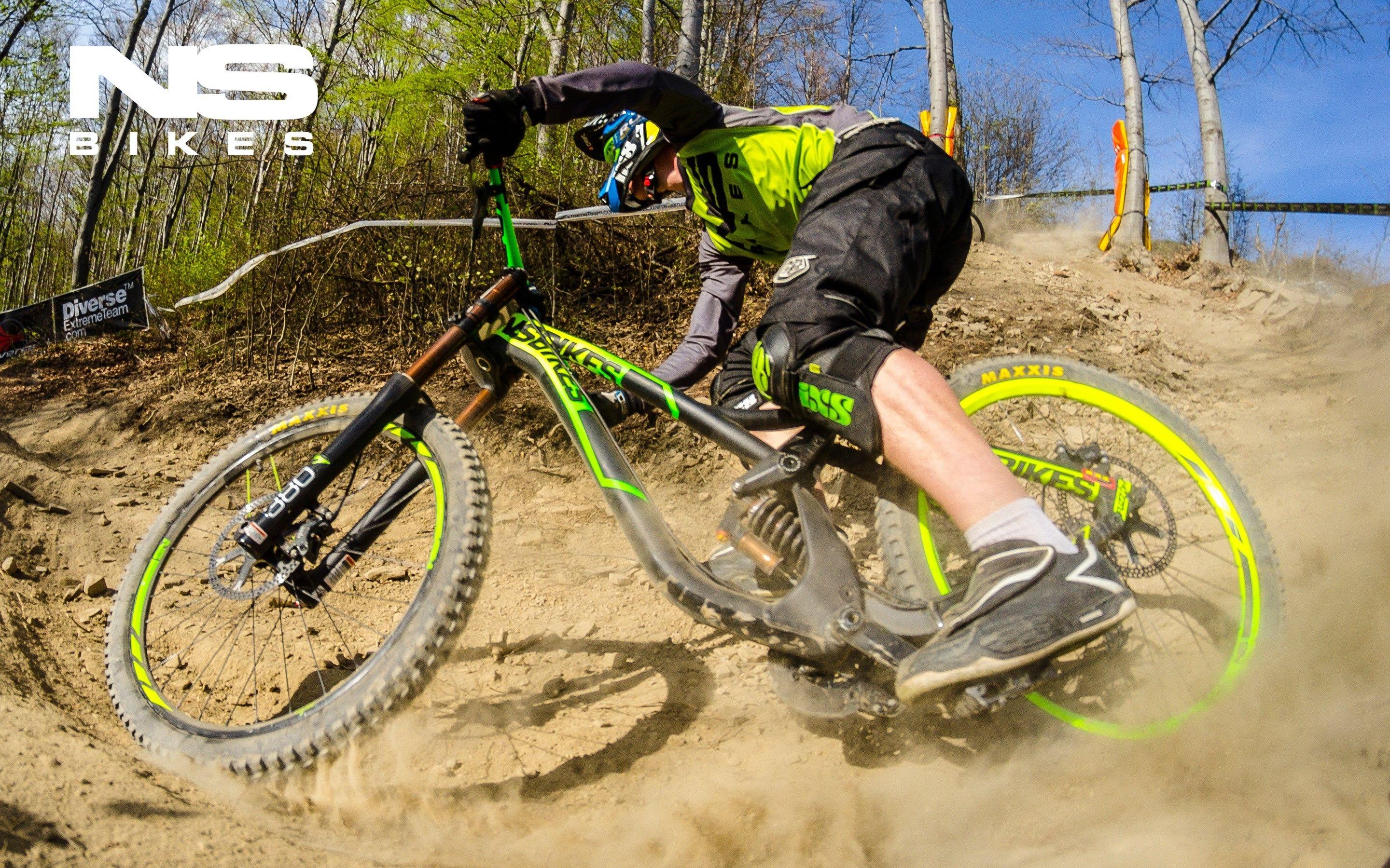 NS Bike Wallpapers - Top Free NS Bike Backgrounds - WallpaperAccess