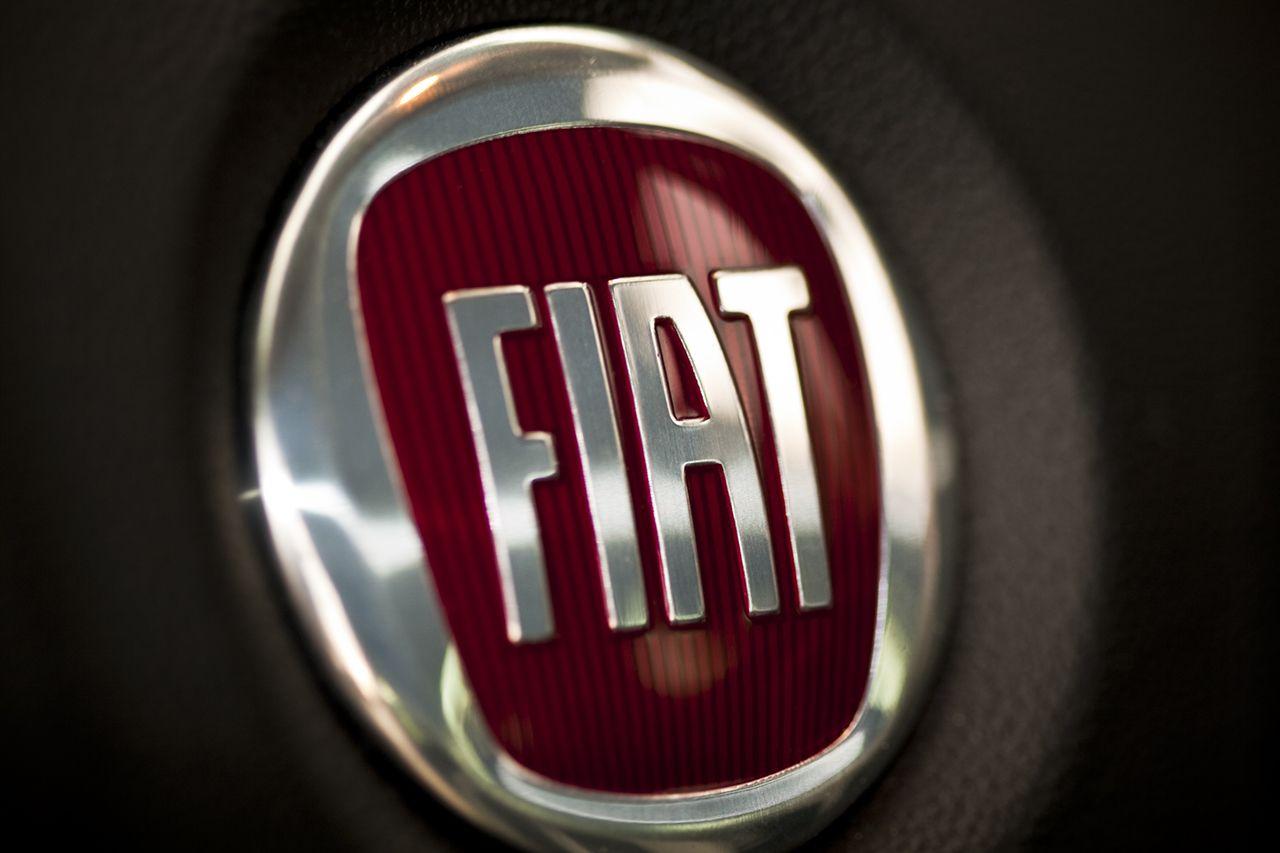 Fiat Logo Wallpapers - Top Free Fiat Logo Backgrounds - WallpaperAccess