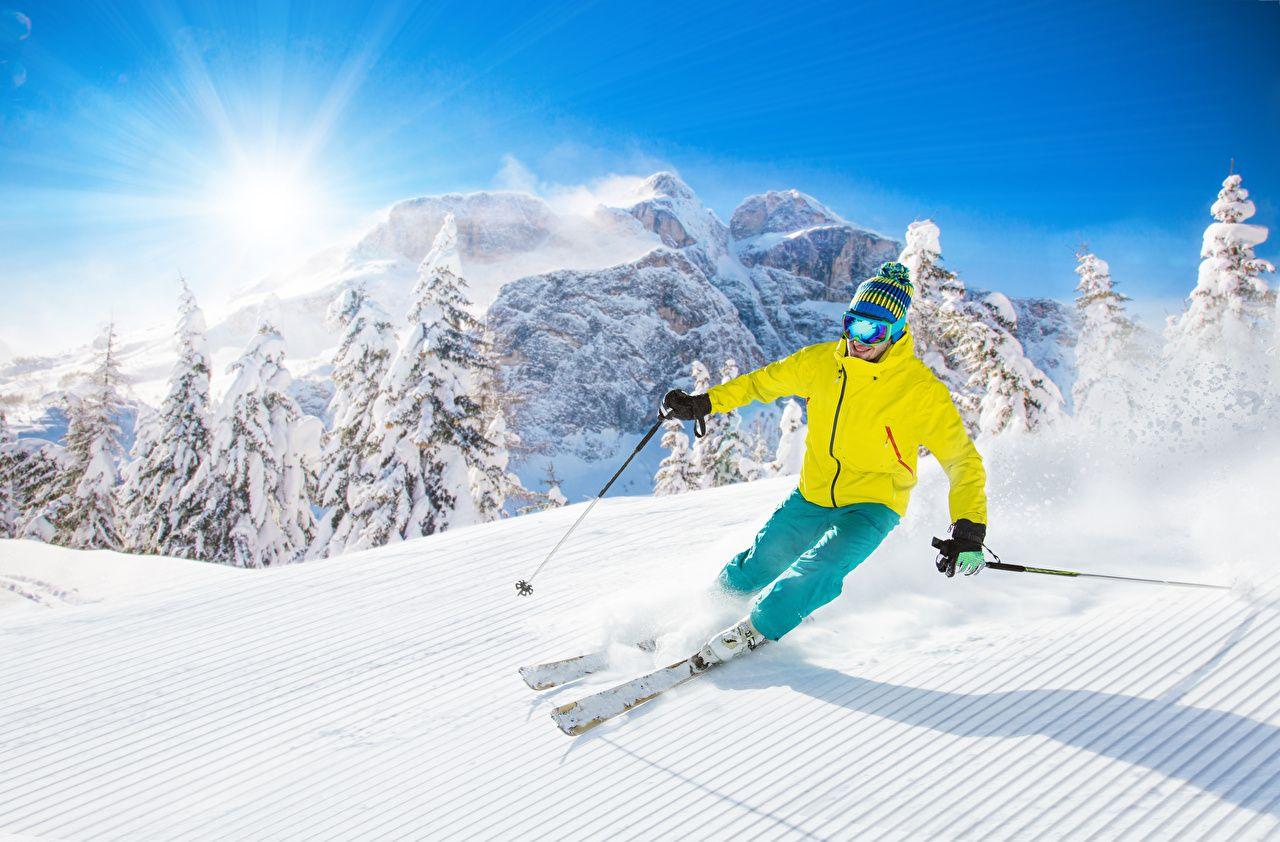 Winter Skiing Wallpapers - Top Free Winter Skiing Backgrounds ...